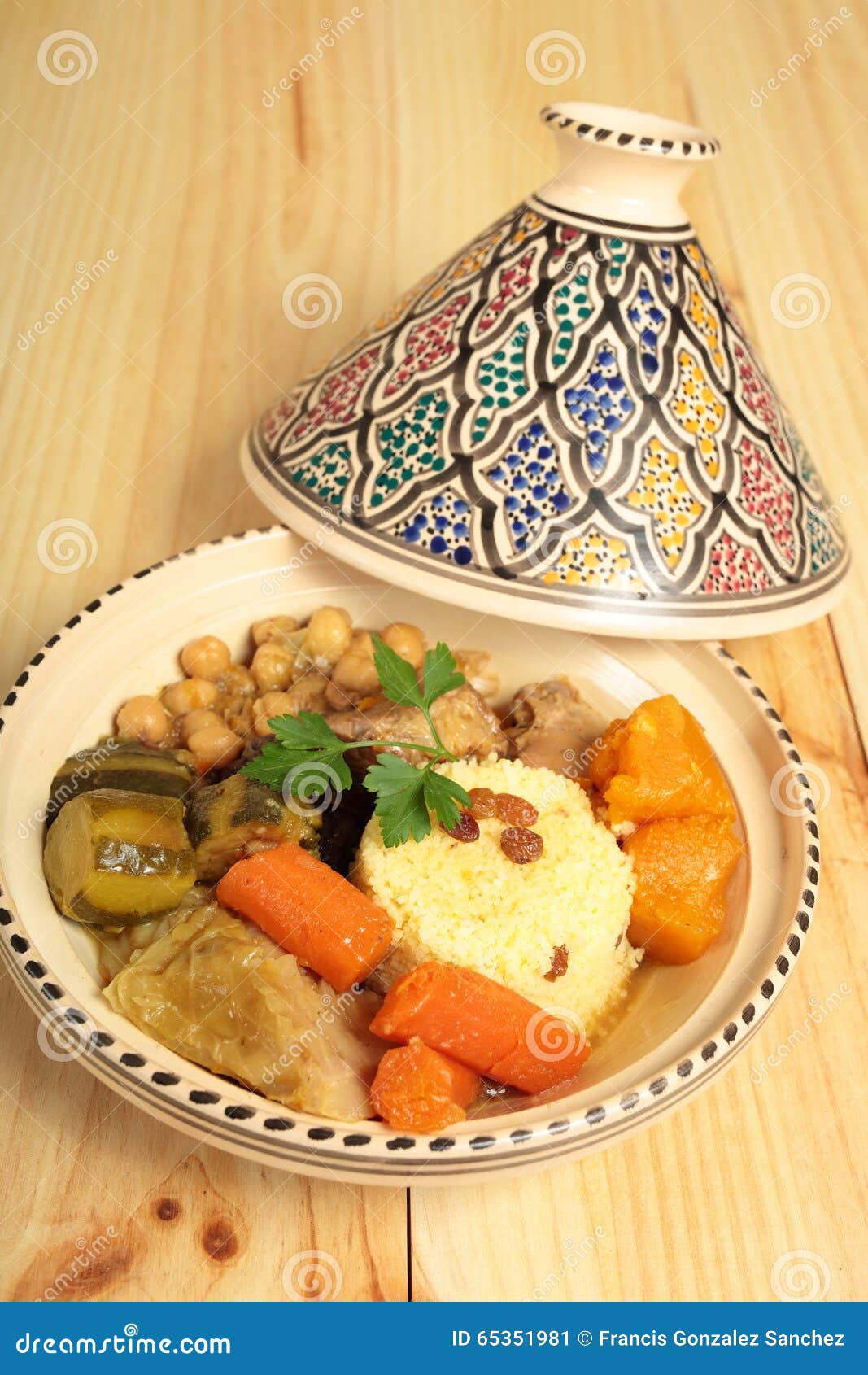 Couscous in a clay pot stock image. Image of drawings - 65351981