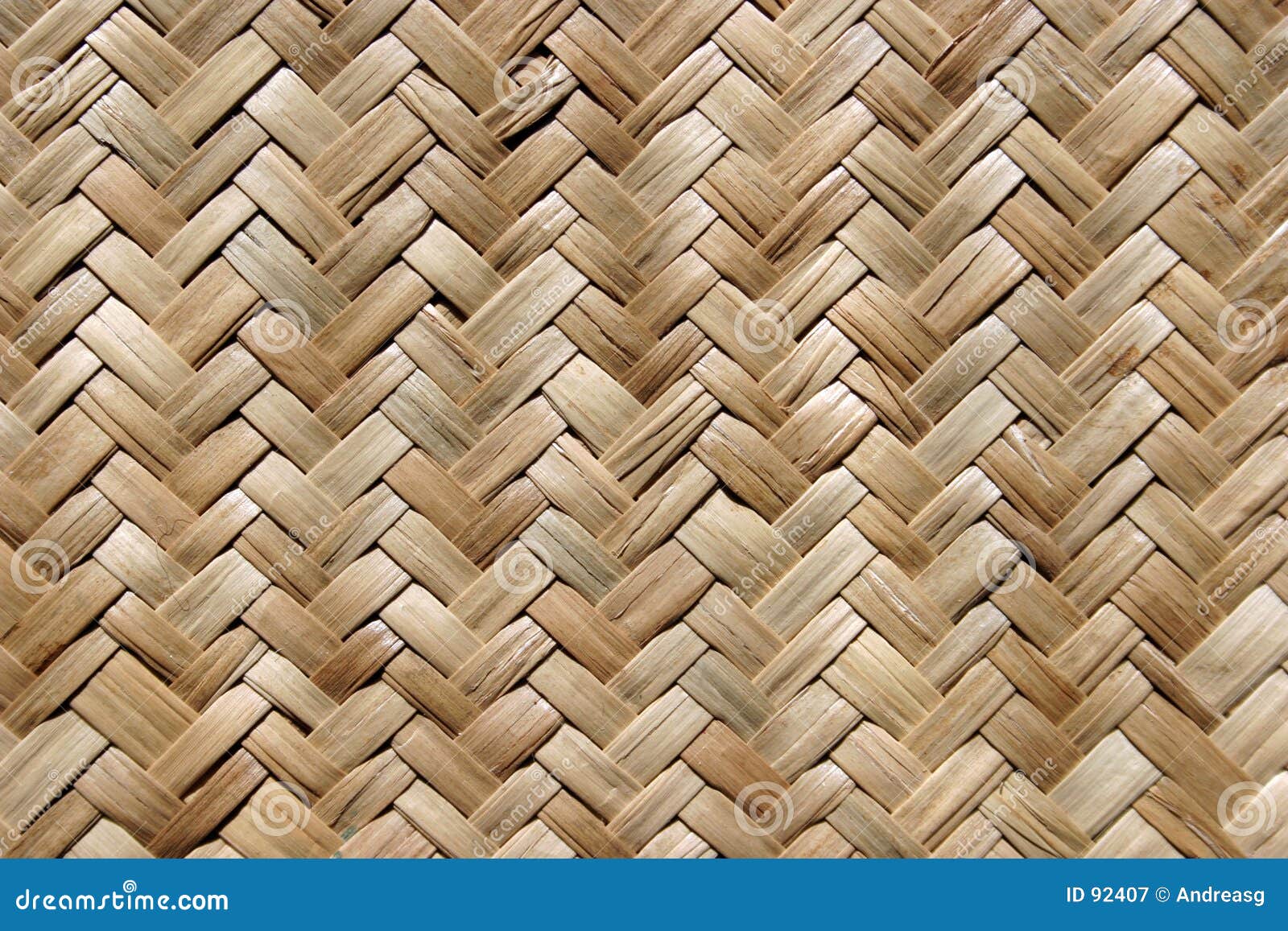 Couvre-tapis de paille image stock. Image du main, pointu - 92407