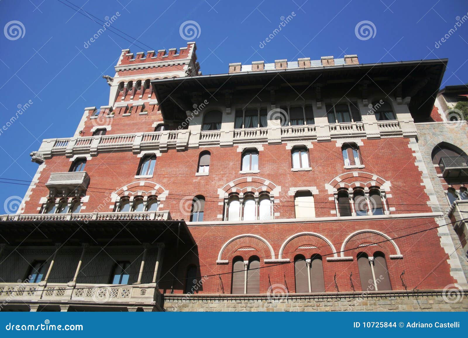 Cova Historical Palace, Milan Stock Photo - Image of facade, palace ...