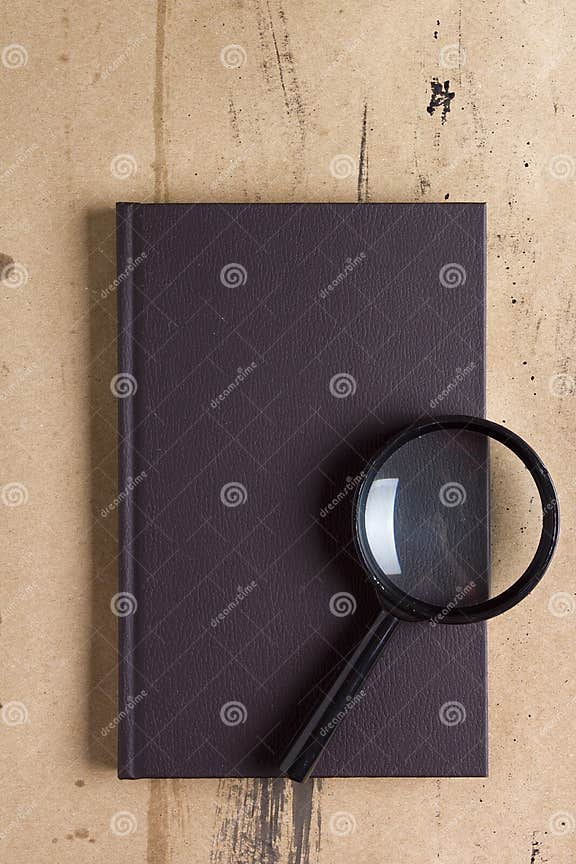 Cover Book and Magnifying Glass Stock Image - Image of magnifying ...