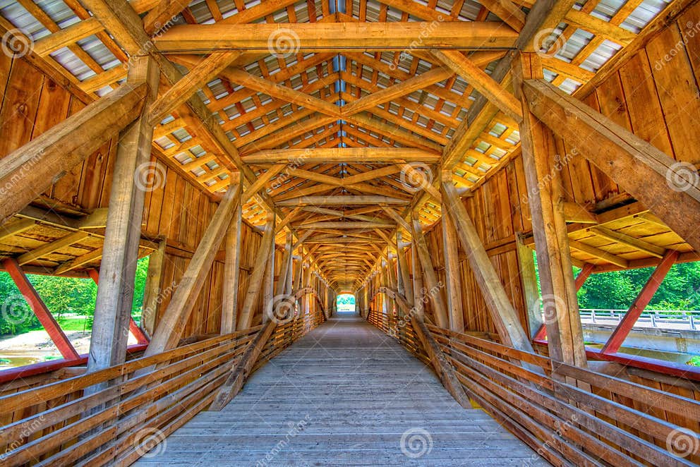 Covered bridge stock photo. Image of pattern, tunnel - 13114942