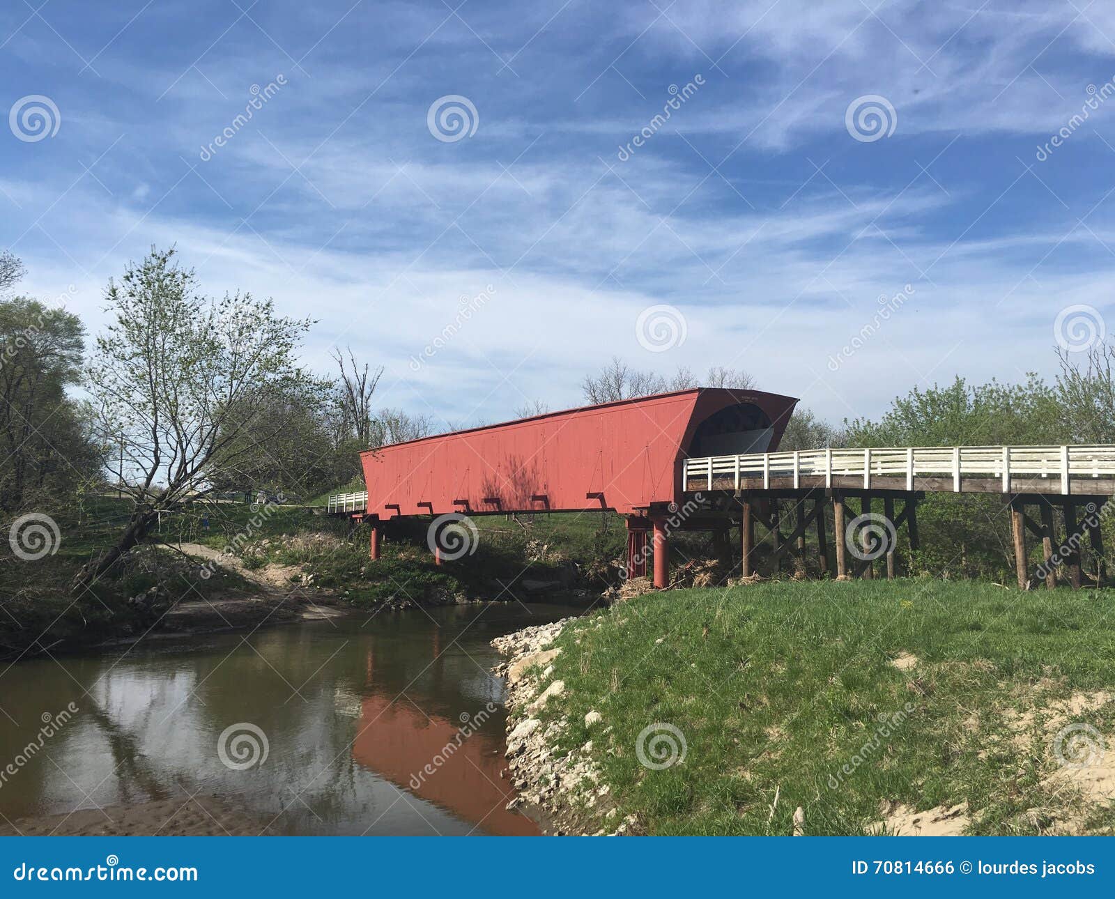 Covered bridge stock photo. Image of madison, covered - 70814666