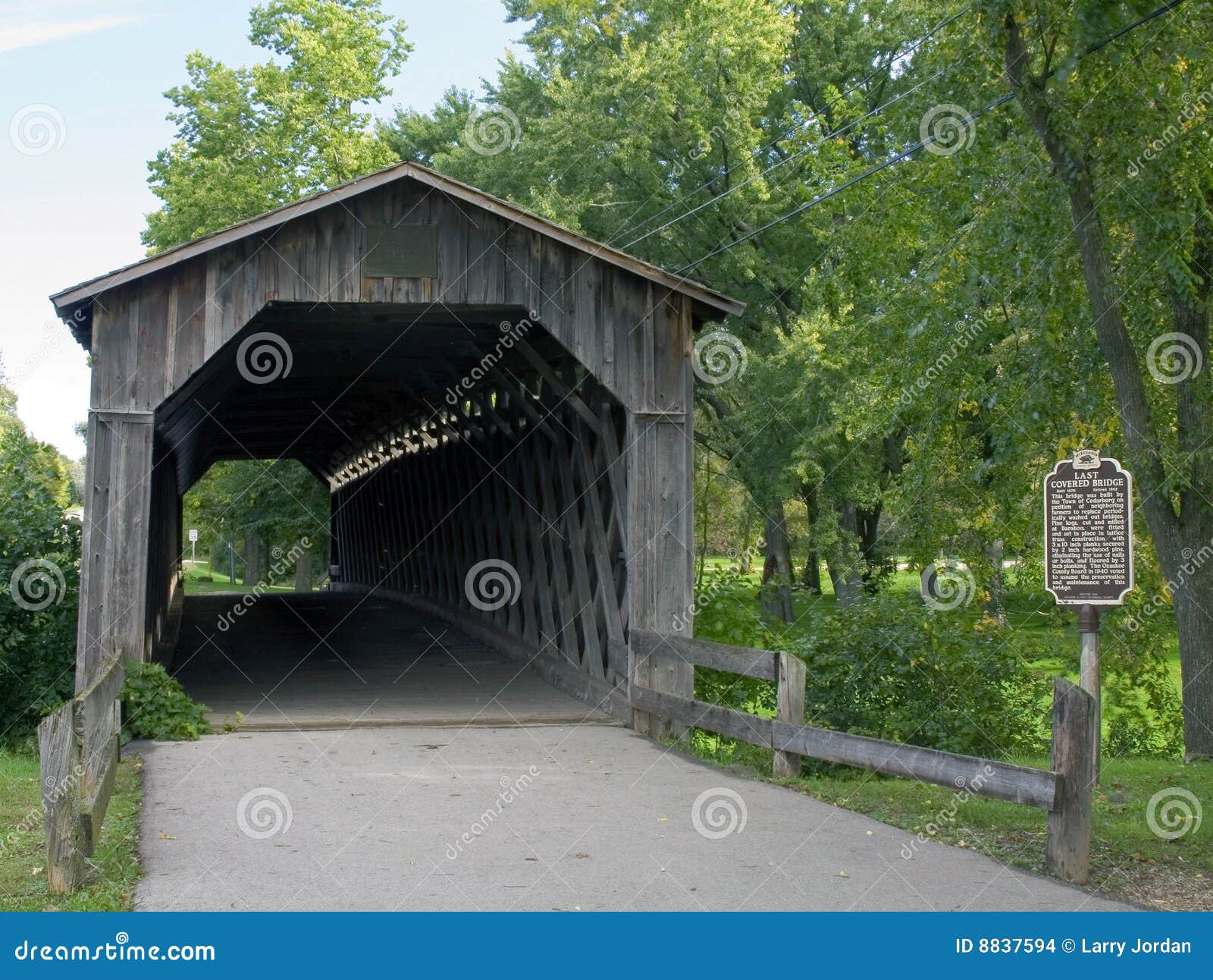 Covered Bridge Entrance stock photo. Image of structure - 8837594