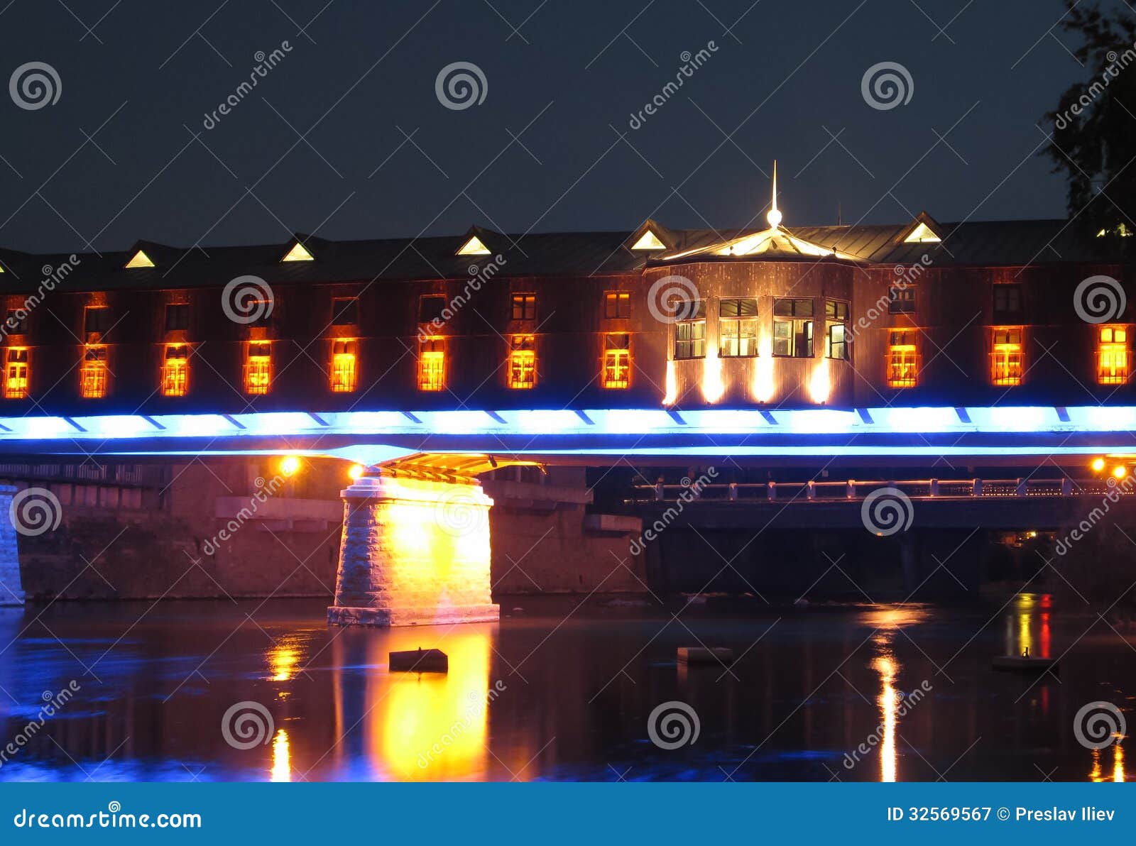 Covered bridge stock image. Image of bulgaria, orange - 32569567