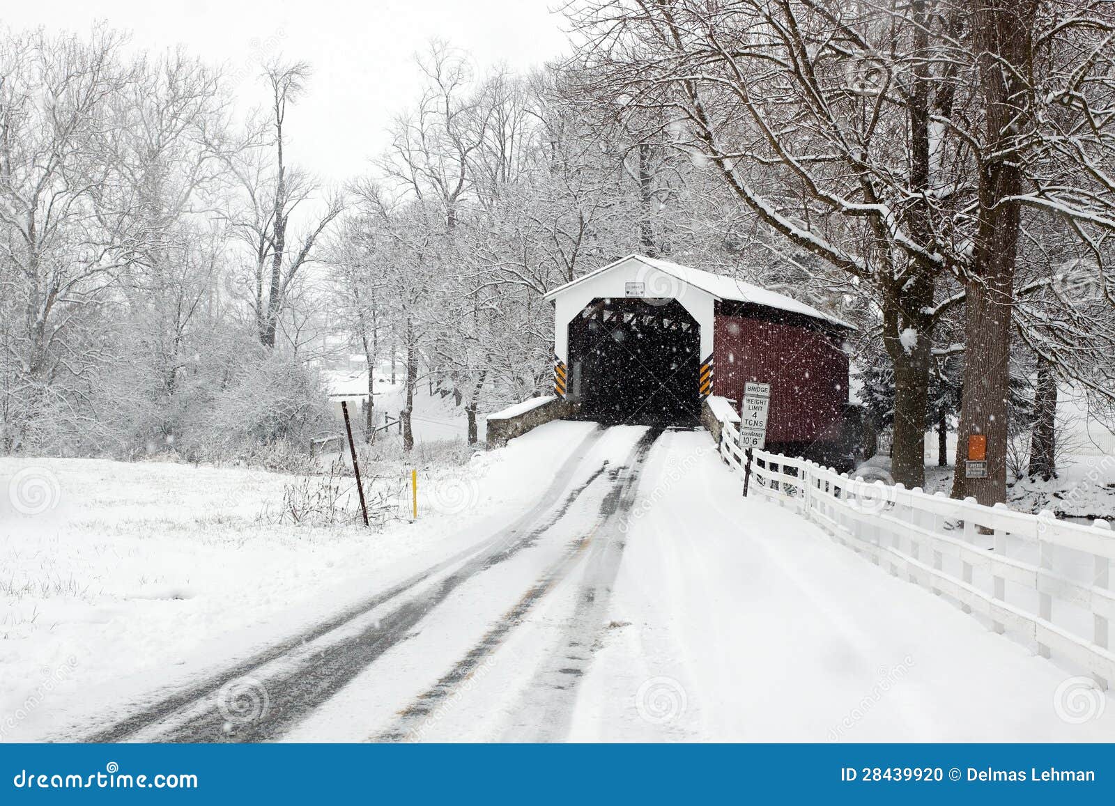 Covered Bridge In Snow Stock Photo - Image: 28439920