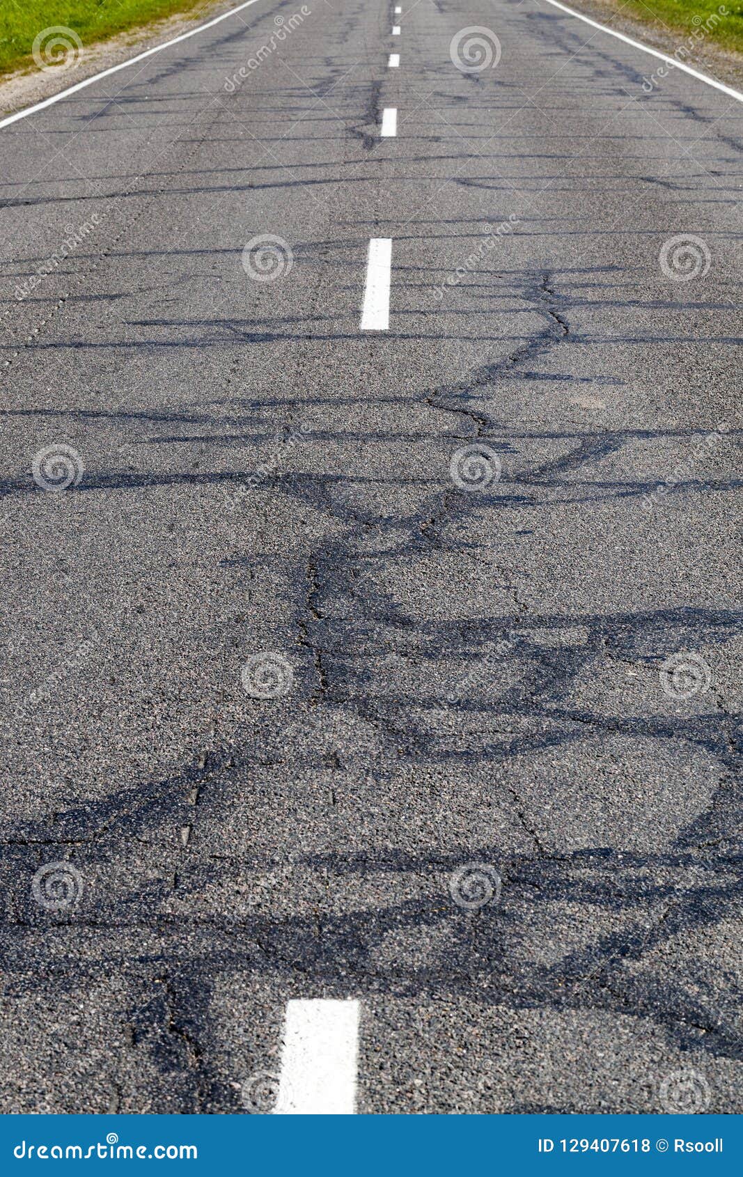 Road crack stock photo. Image of driveway, cracks, maintenance - 129407618