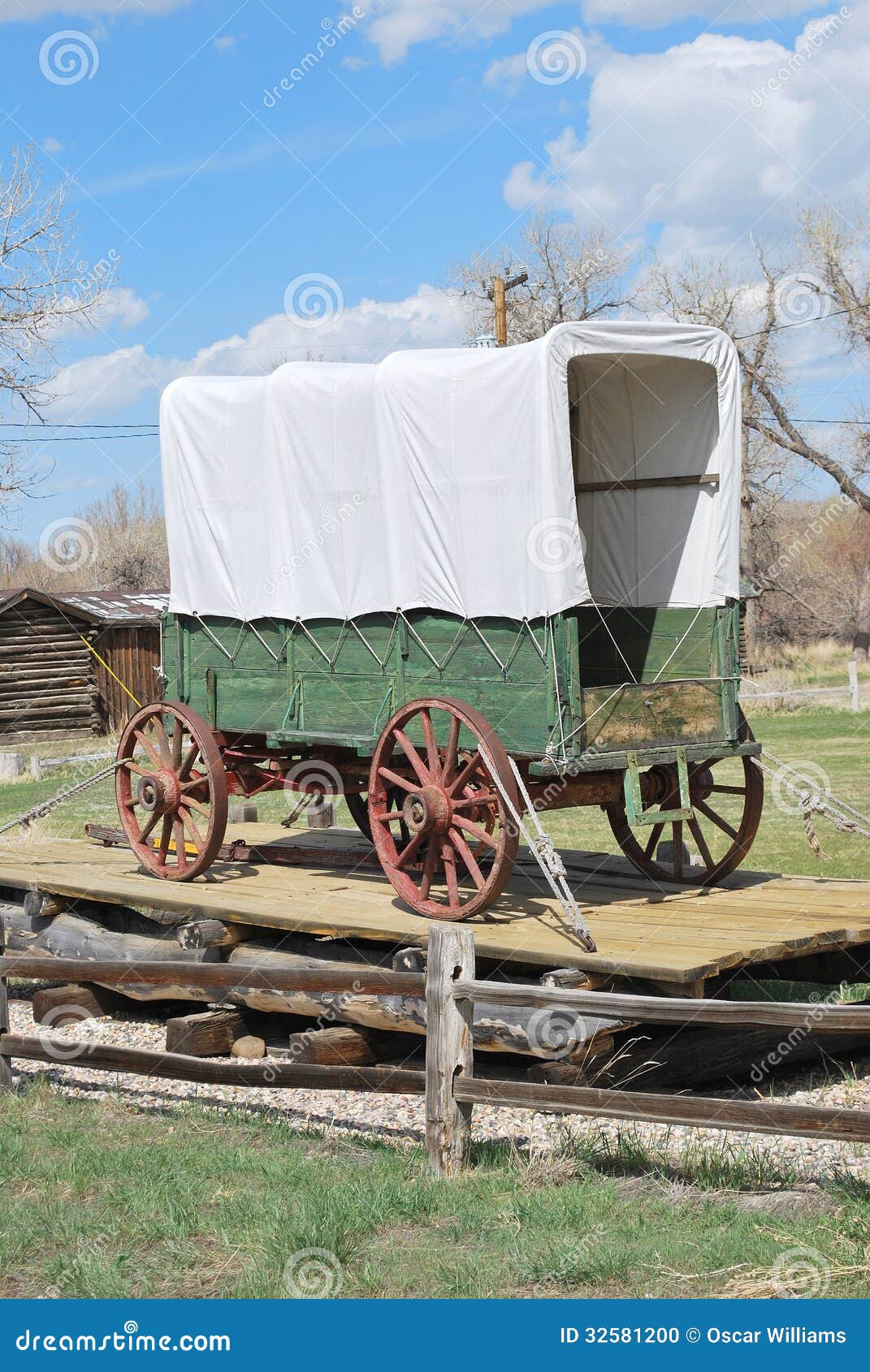 Covered wagon. stock photo. Image of country, cowboy - 32581200