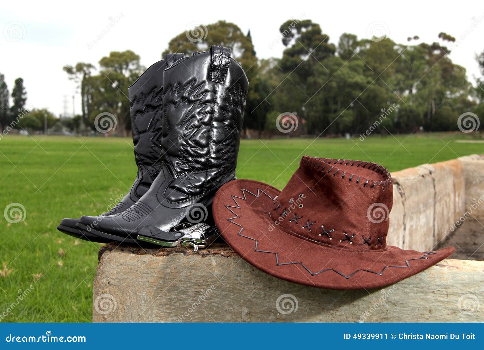 Cowboy hat and boots stock image. Image of lifestyle - 49339911