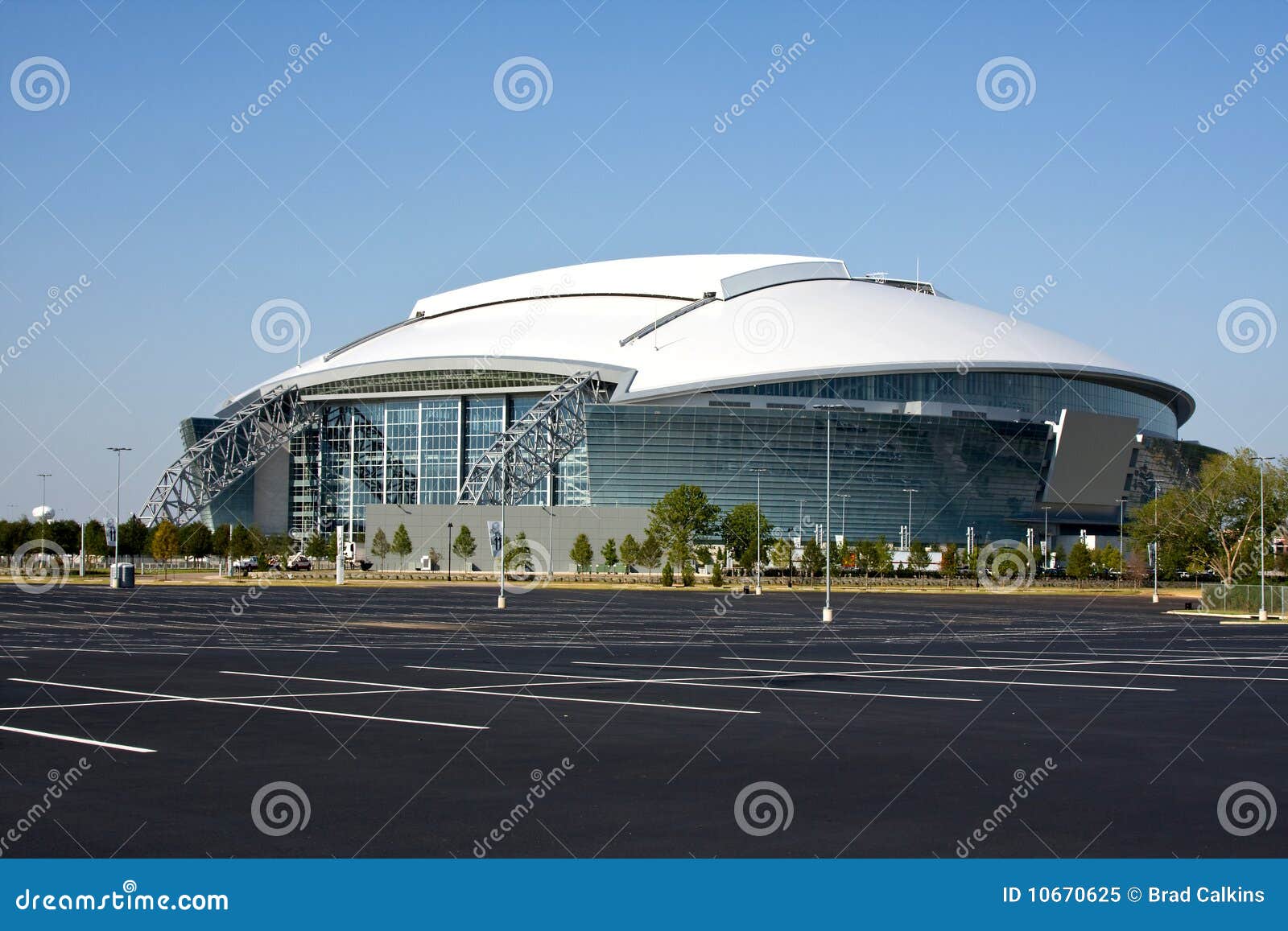 Cowboys Stadium editorial image. Image of parking, steel - 10670625