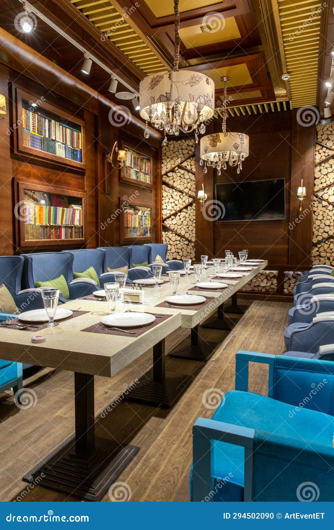 Cozy Banquet Hall for VIP Persons in Luxurious Restaurant Stock Photo ...