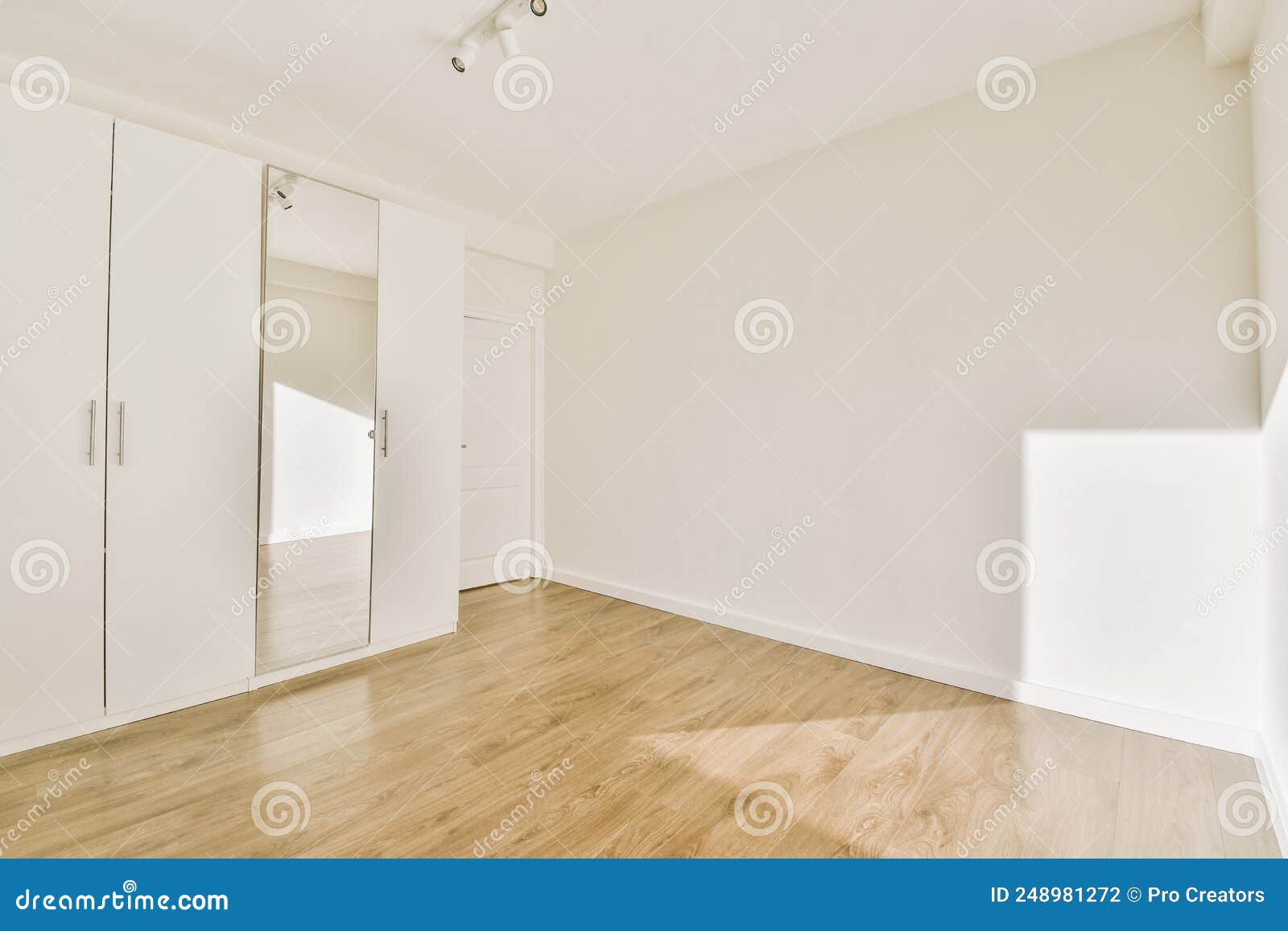 Spacious empty room stock photo. Image of apartment - 248981272