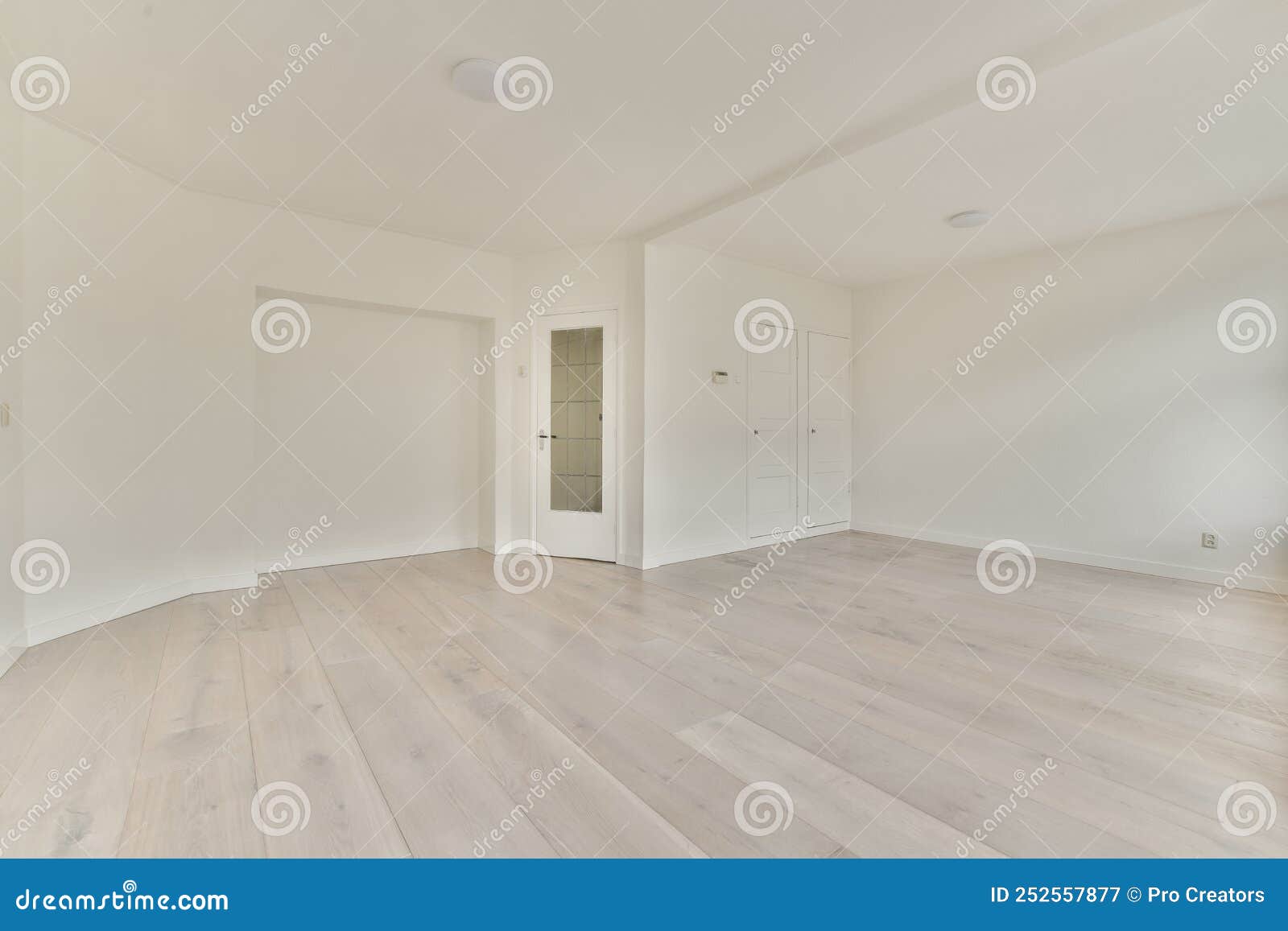 Spacious empty room stock image. Image of luxurious - 252557877
