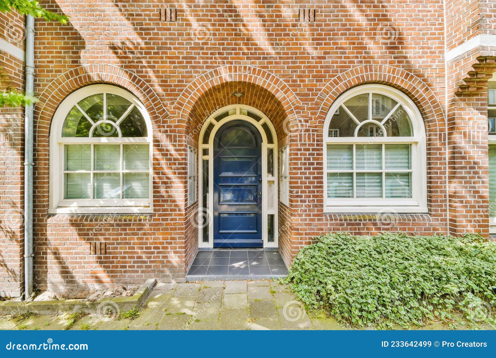 Cozy view of the house stock image. Image of architecture - 233642499