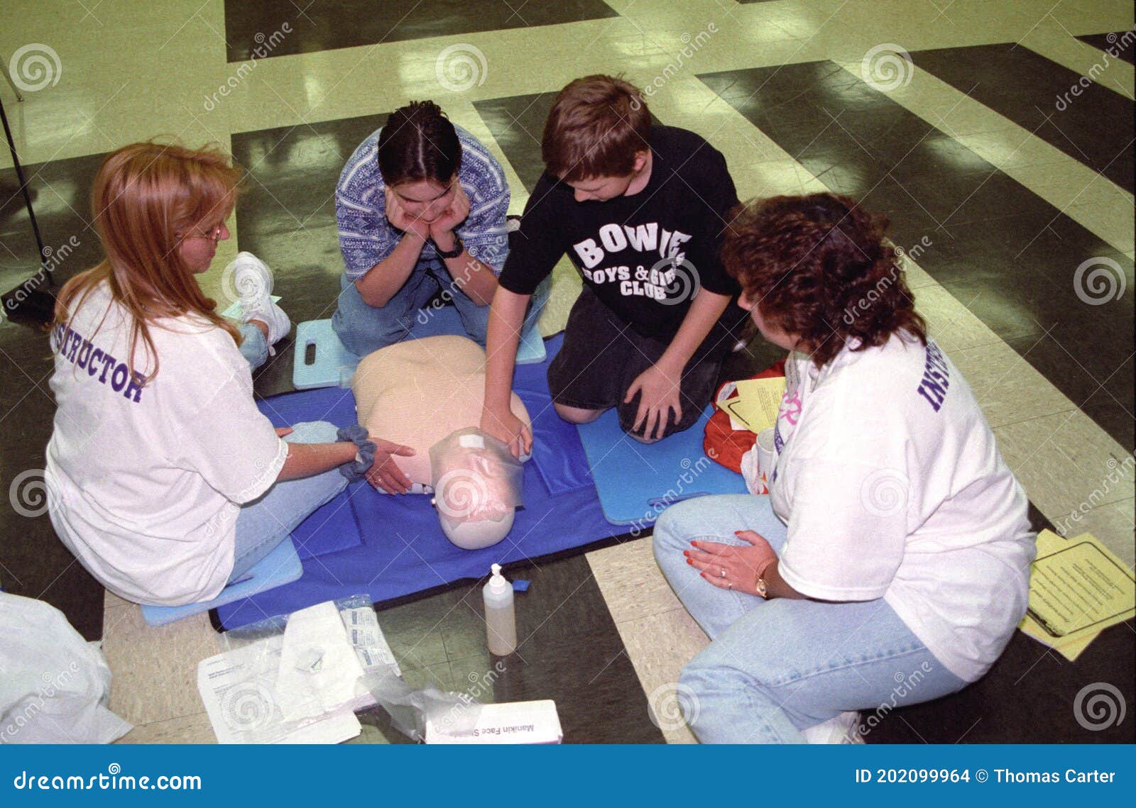 Cpr Instructors Instructs a CPR at a Community Center Editorial Stock ...