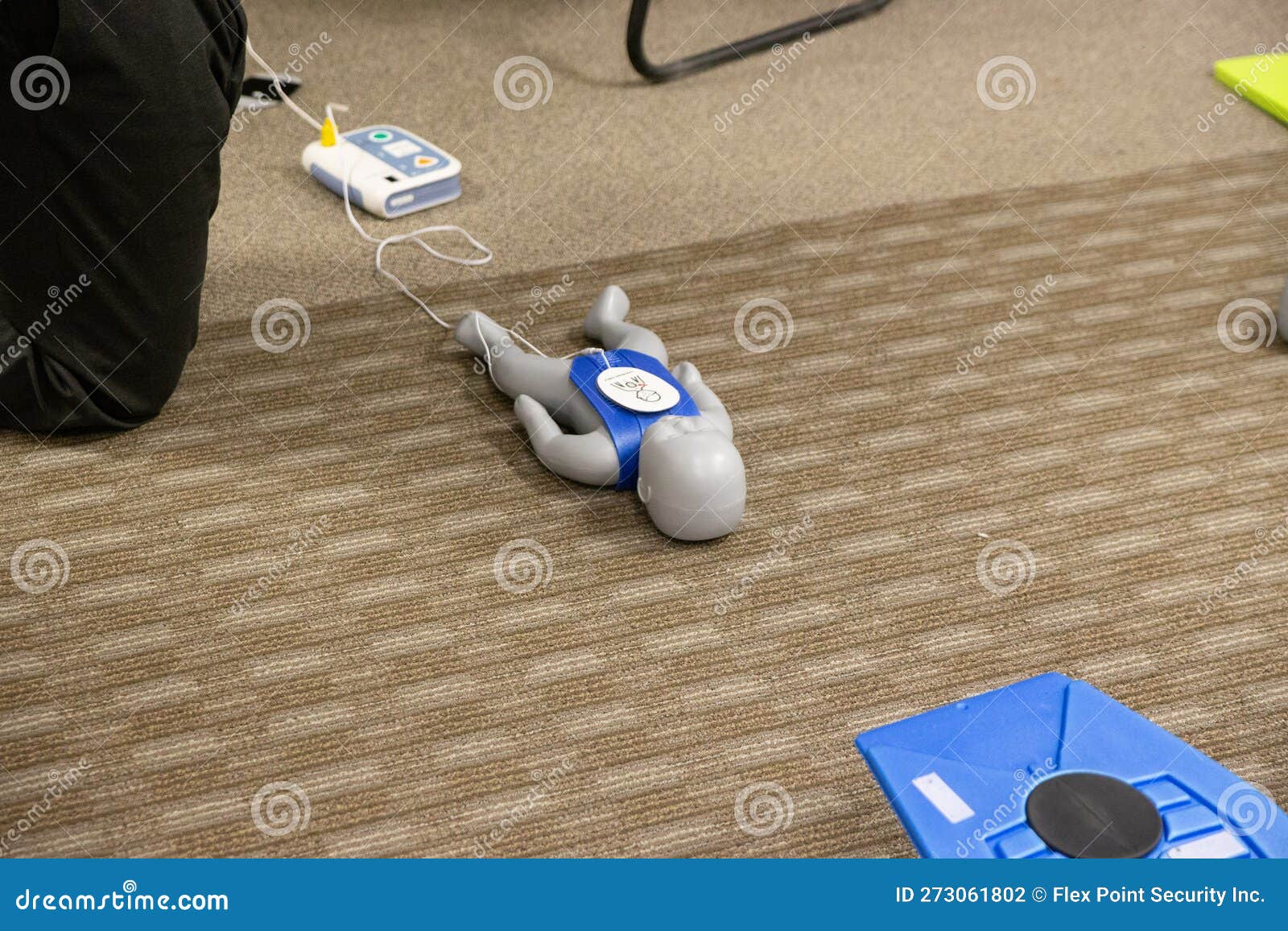 CPR Training Class by Security Guard in Office Stock Photo - Image of ...