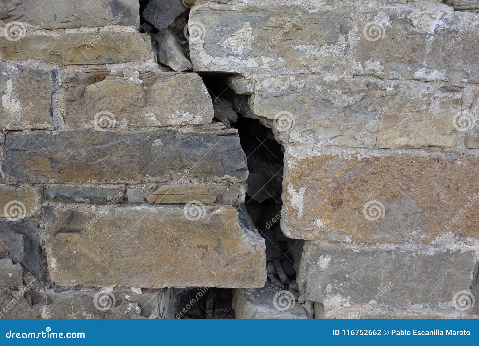 A Crack on a Big Castle Wall Stock Photo - Image of people, rock: 116752662