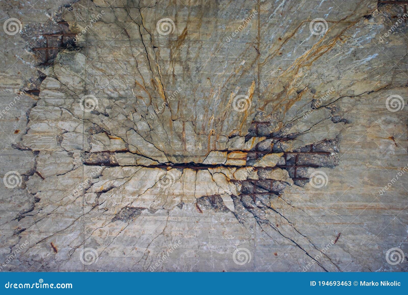 Crack in a Concrete Wall Floor Ceiling. 02 Stock Image - Image of ...