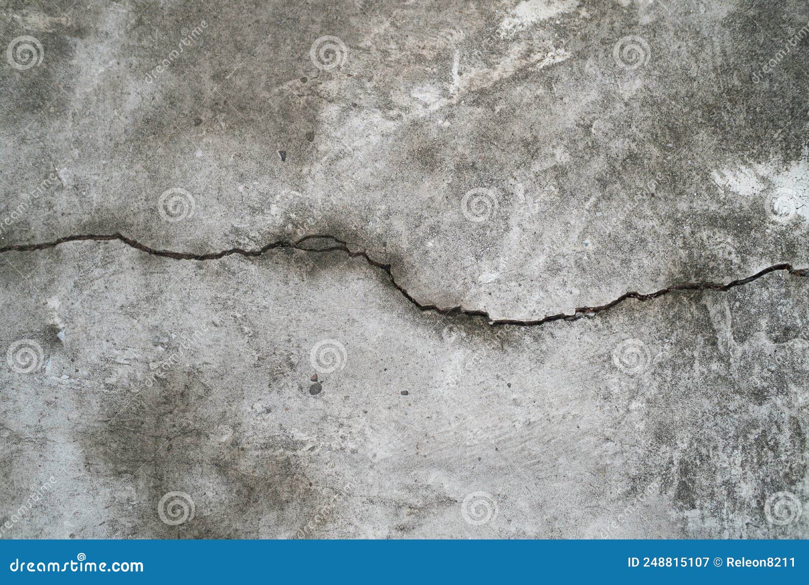 Damage To The Wall, Plate Of Chips, Fissure, Wall Panels, Reworked Raw ...