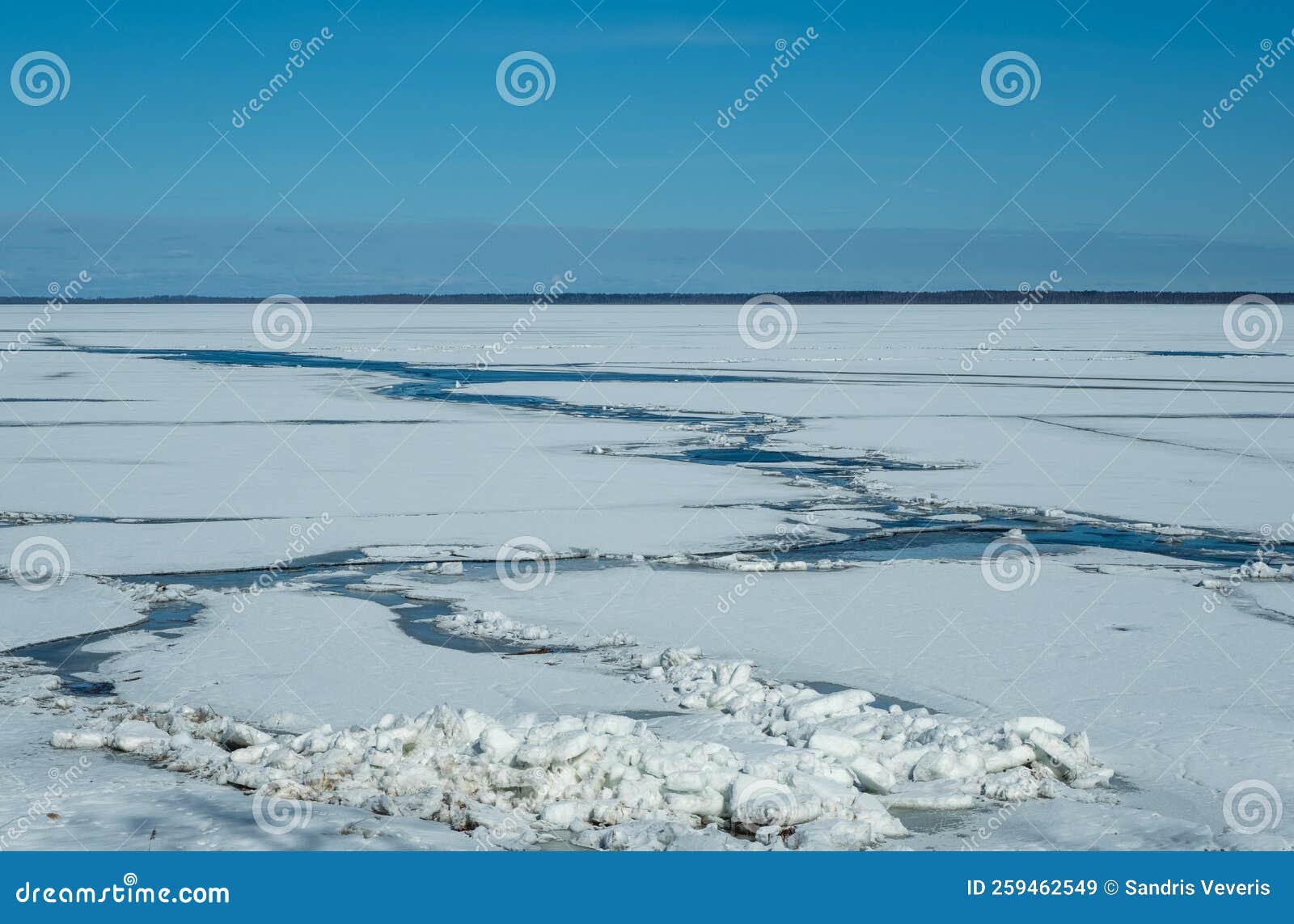 Cracked Lake Ice on a Clear Sunny Very Cold Day Stock Image - Image of ...