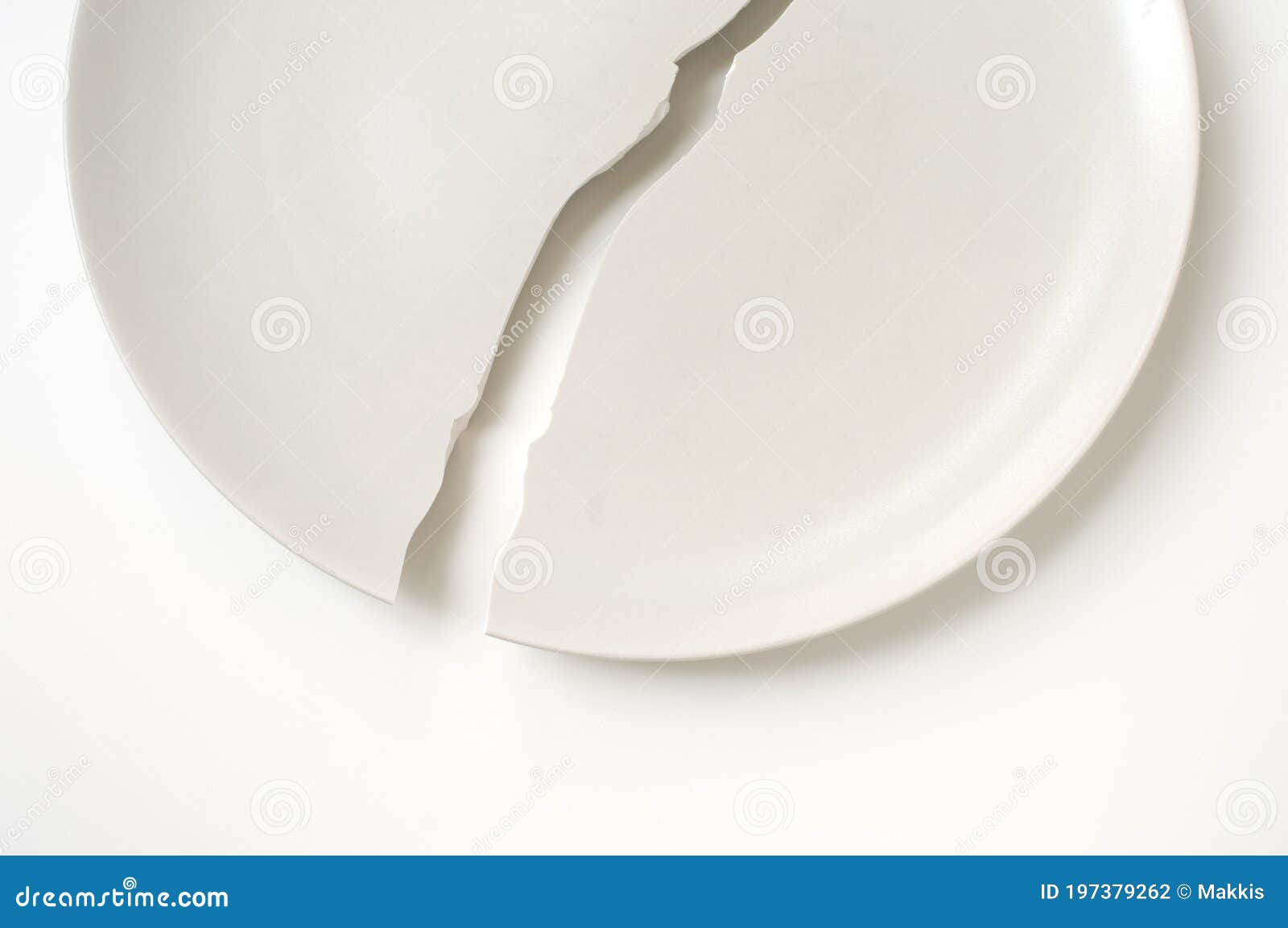 Cracked Plate on a White Table Stock Photo - Image of space, utensil ...