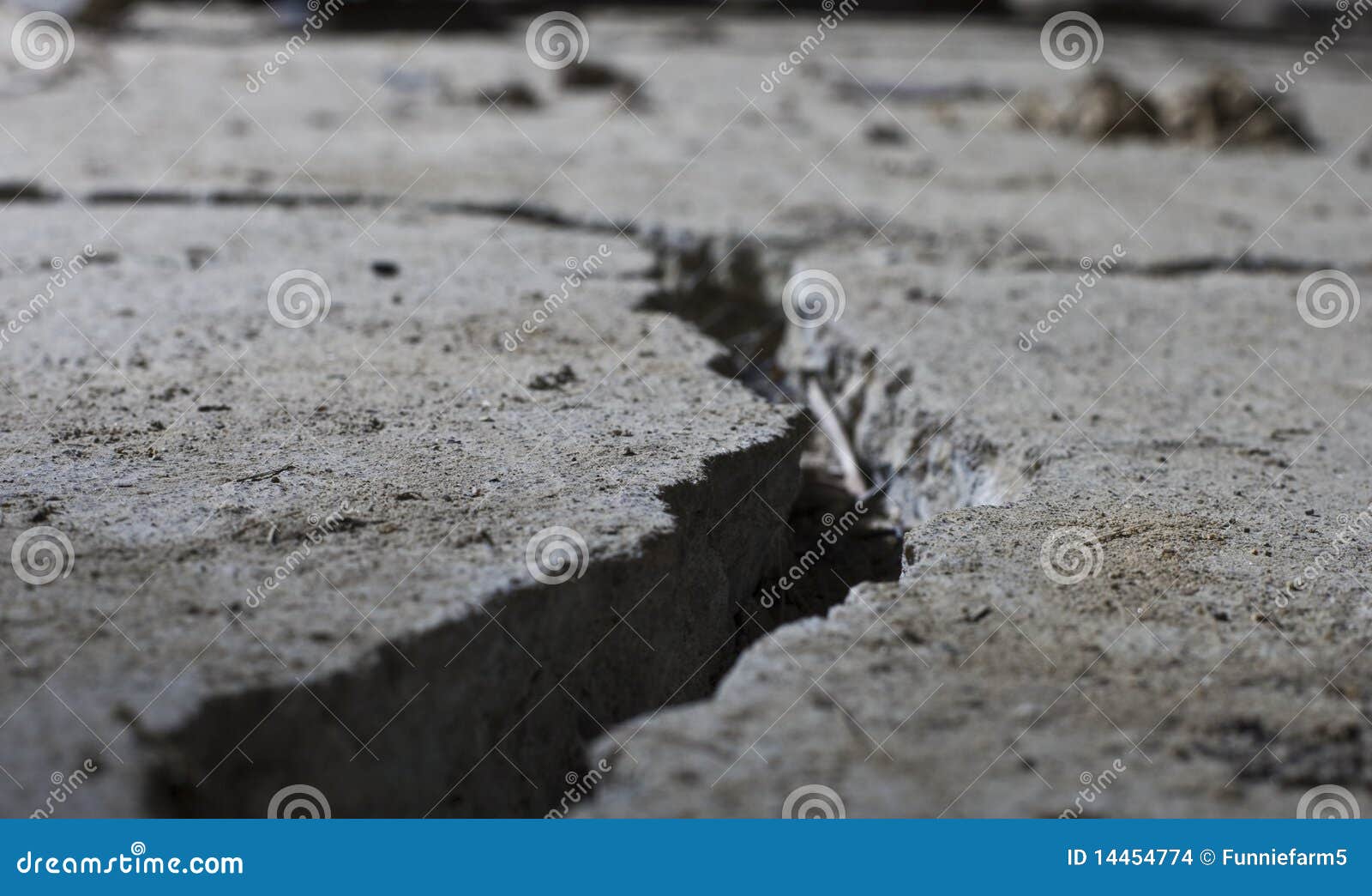 Cracked Road Concrete Close Up Stock Images - Image: 14454774