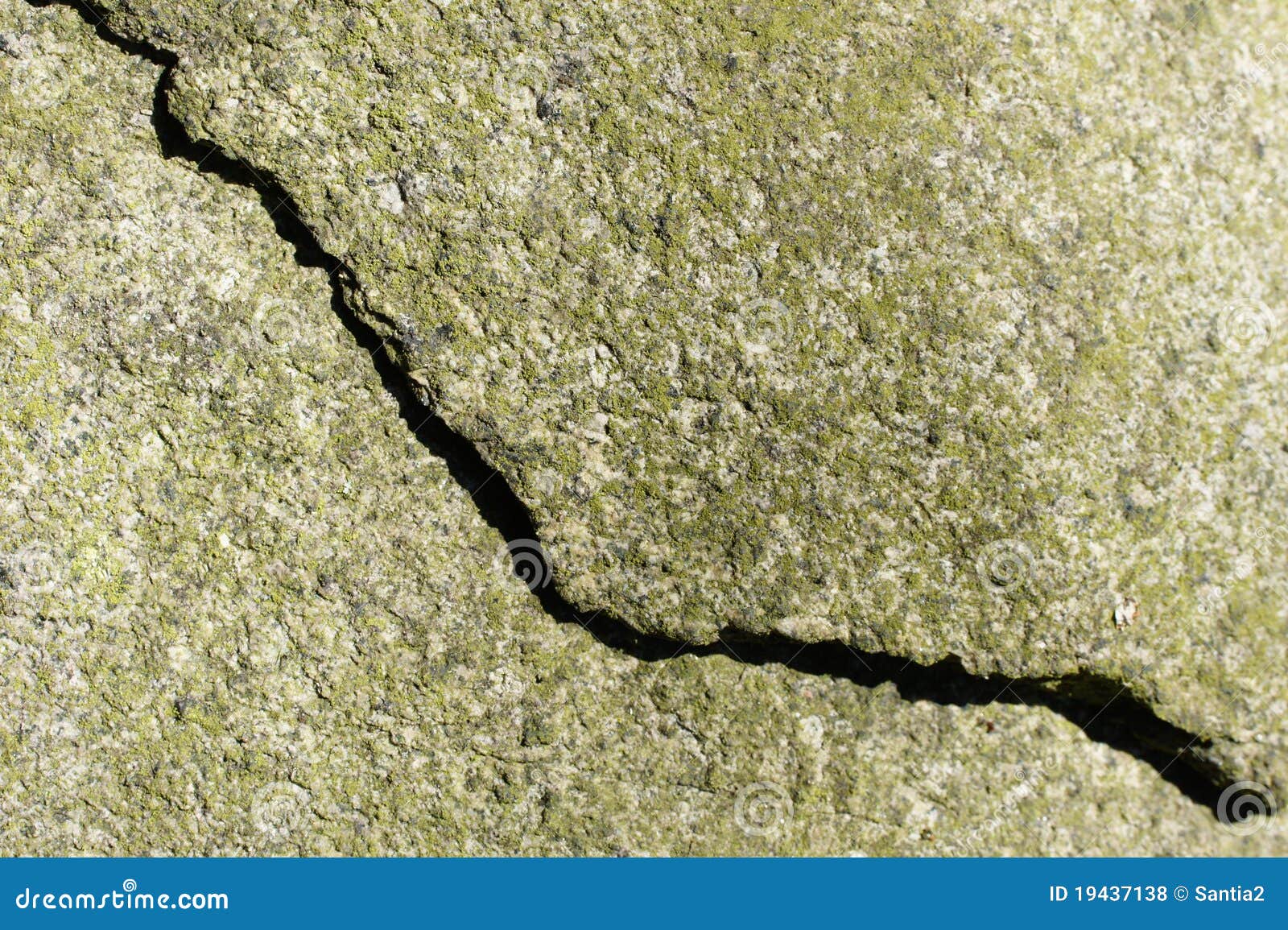 Cracked Rock Royalty Free Stock Photos - Image: 19437138