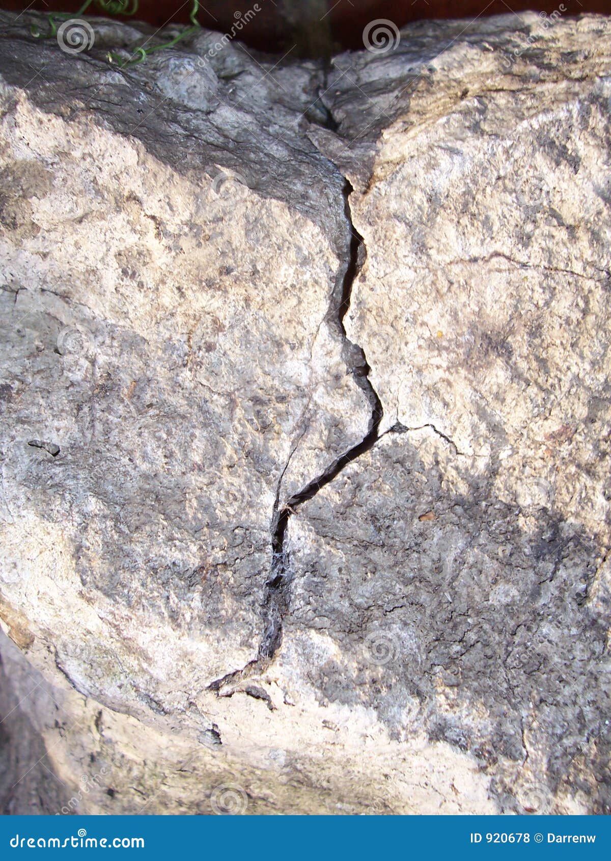 Cracked Rock Royalty Free Stock Photos - Image: 920678