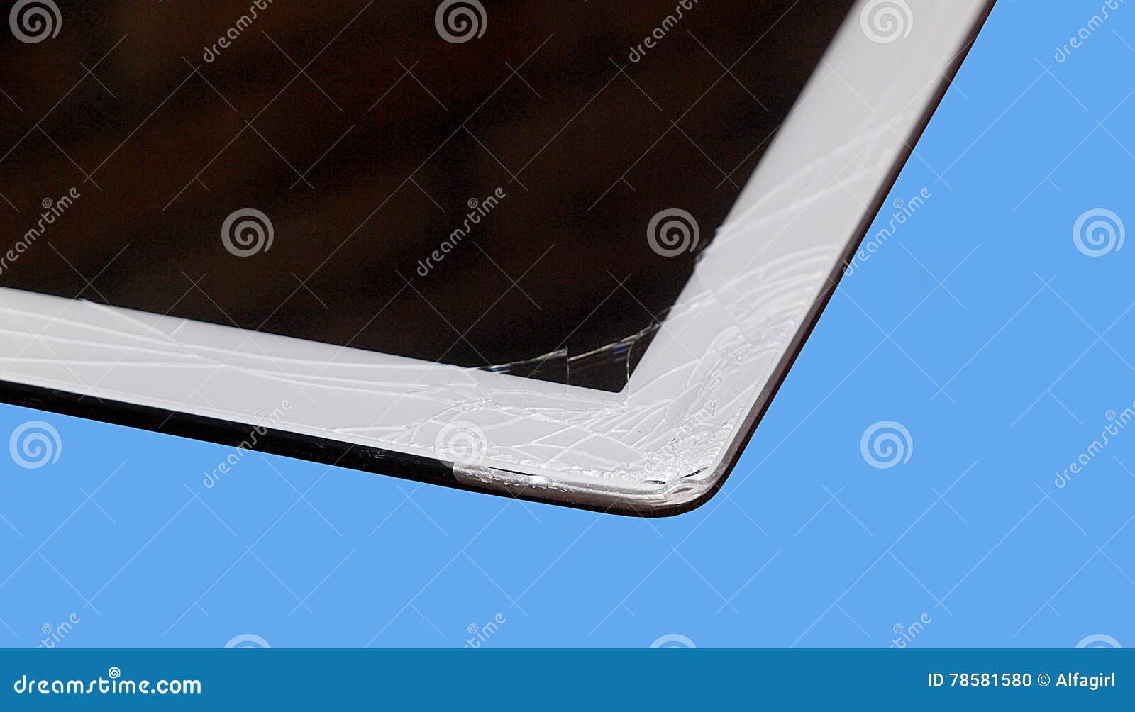 Cracked tablet stock photo. Image of electronic, destroy - 78581580