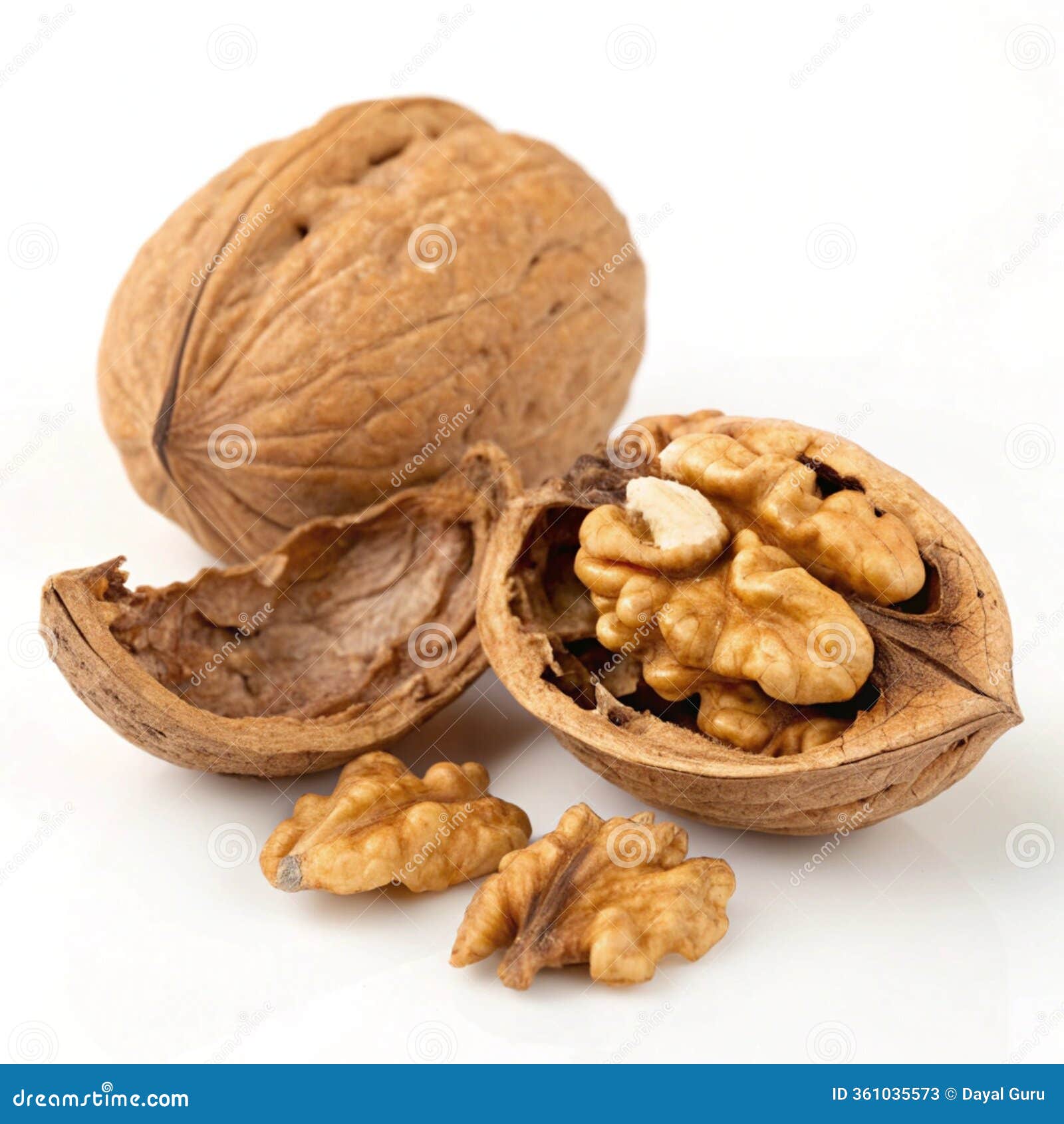 Cracked Walnut with Nut Inside Isolated on Transparent Background Stock ...