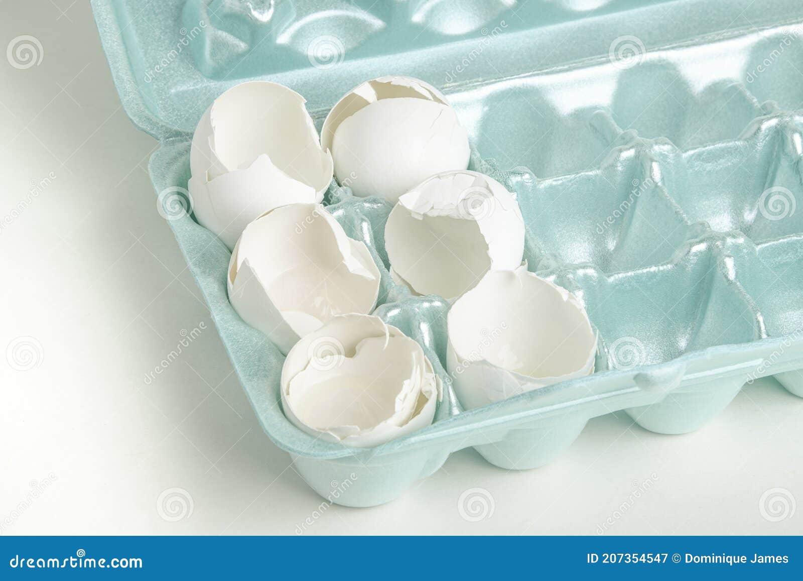 Cracked White Egg Shells on Styrofoam Tray Stock Image - Image of ...