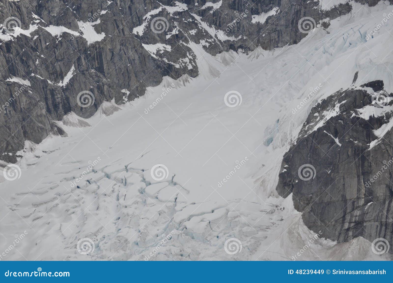 Cracking Ice Sheet stock image. Image of sheet, alaska - 48239449