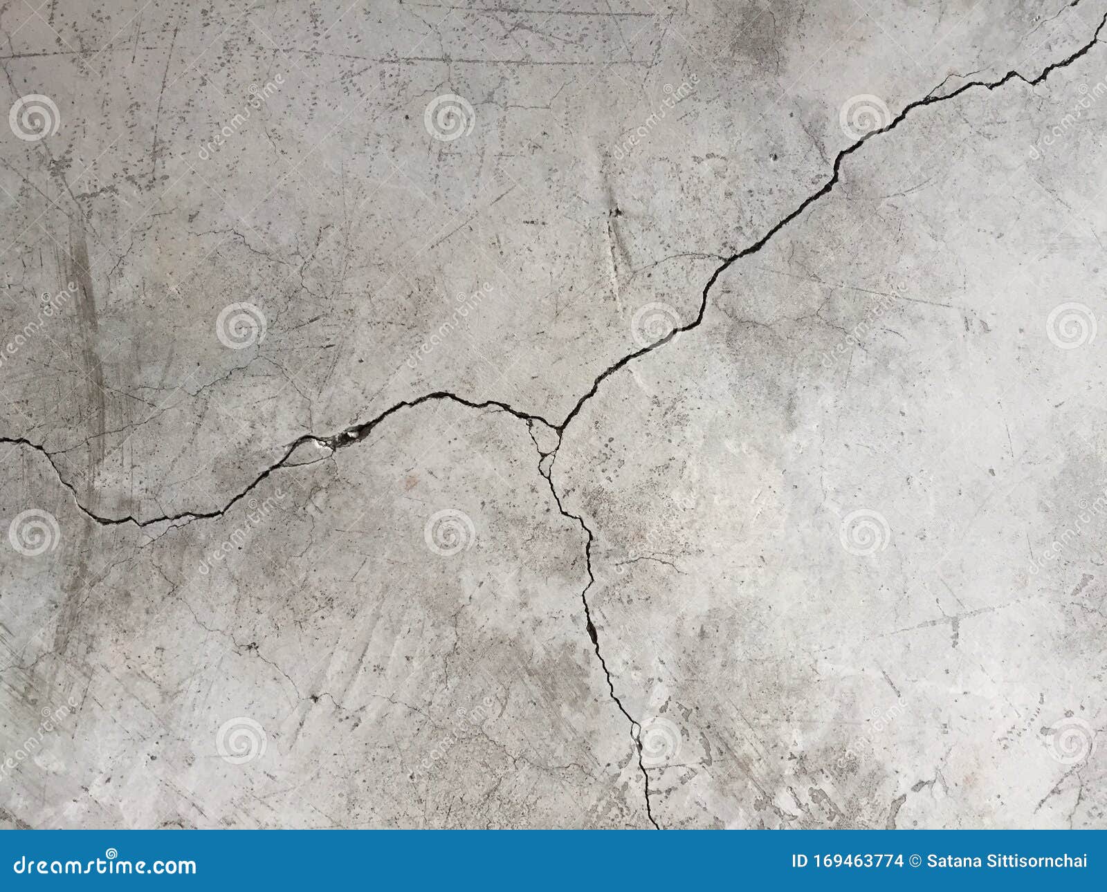 Cracking Line on Concrete Floor Stock Photo - Image of floorn, outdoor ...