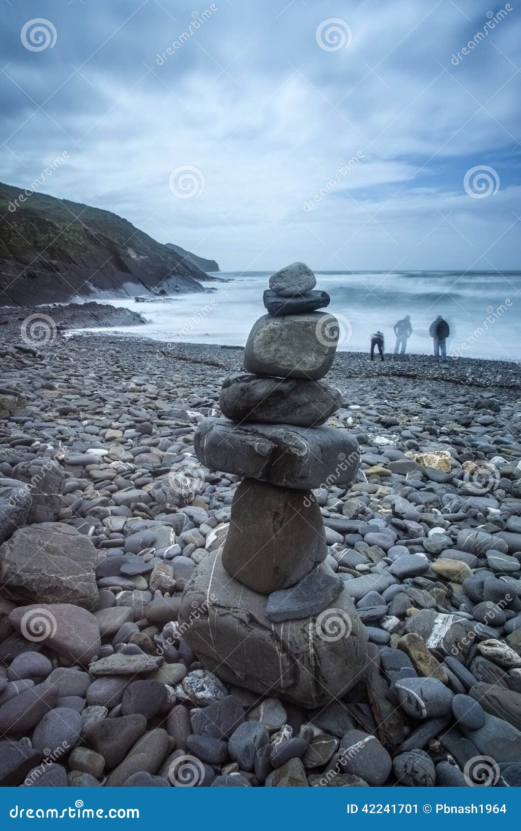 Crackingtontoevluchtsoord in Cornwall Het UK Engeland Stock Afbeelding ...