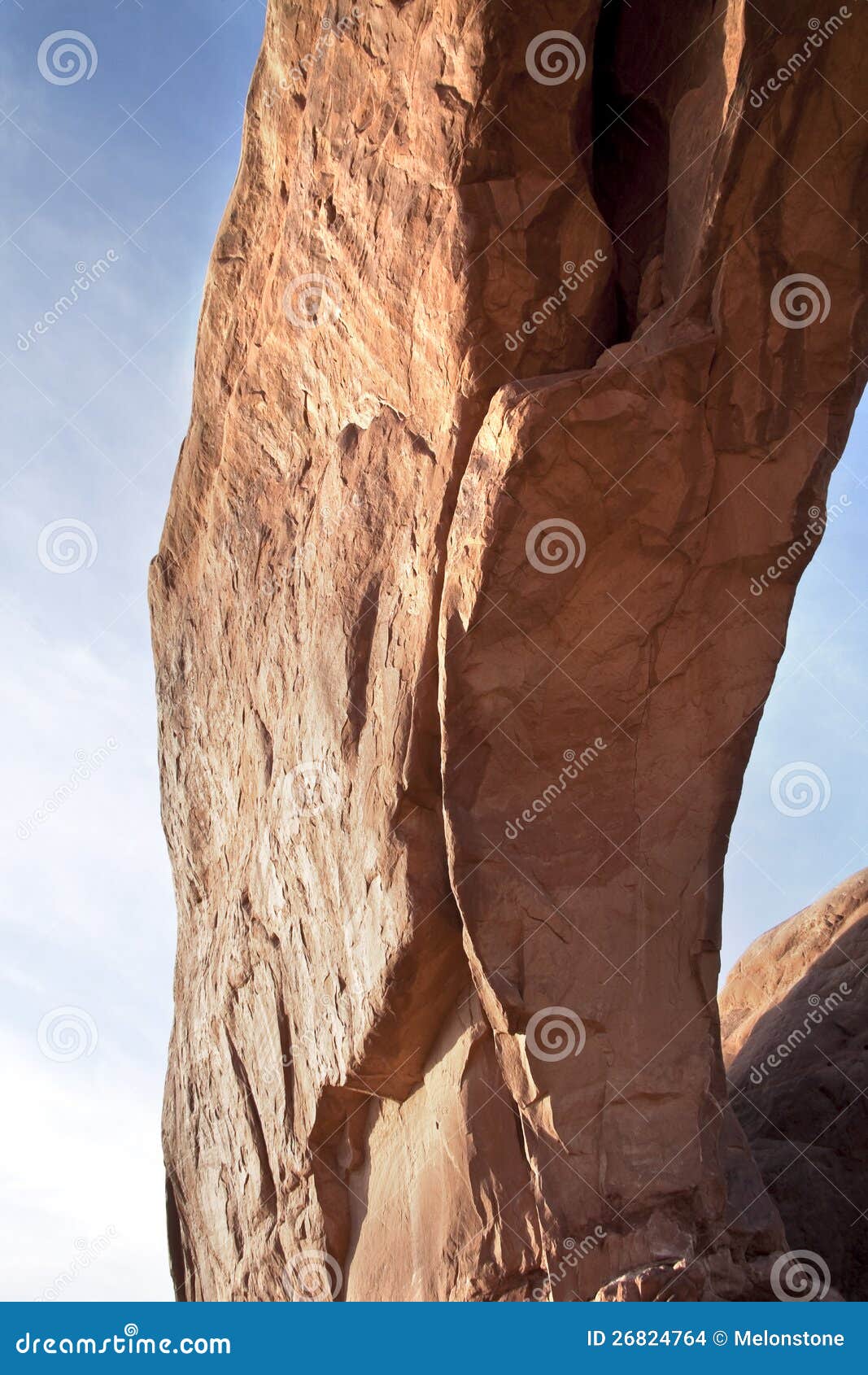 Cracks in rock arch stock photo. Image of detail, cracked - 26824764