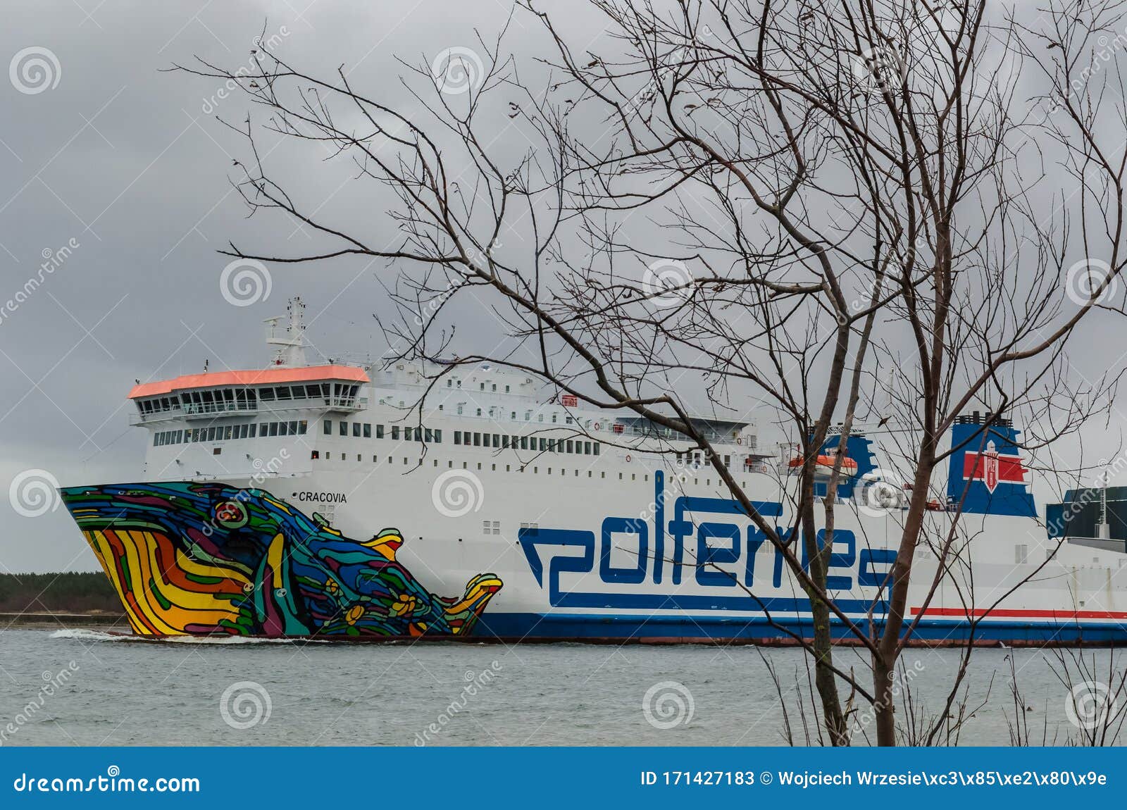 Polferries Ferry Enters Port Of Swinoujscie At Sunset. Editorial Image ...