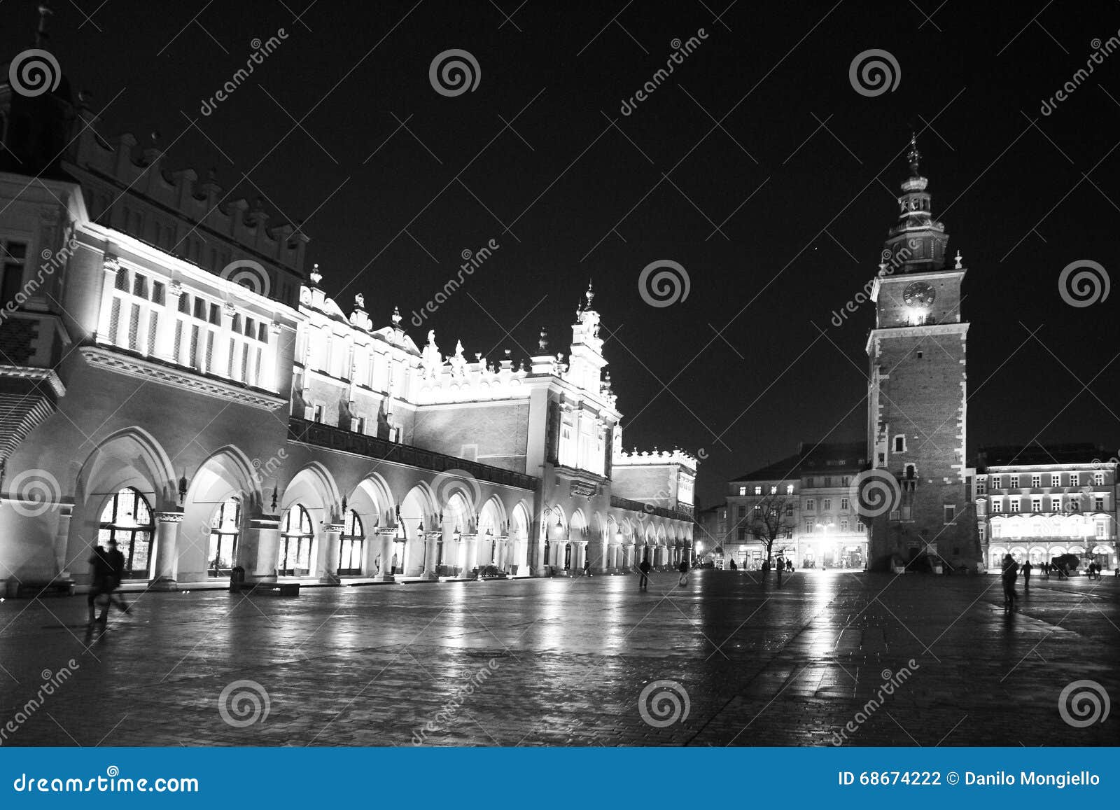 The cracow s night editorial photography. Image of rain - 68674222