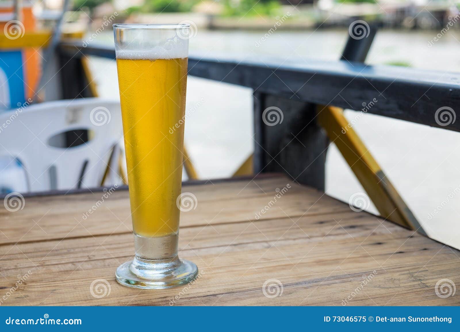The Craft Beer in the Glass Stock Image - Image of hops, party: 73046575