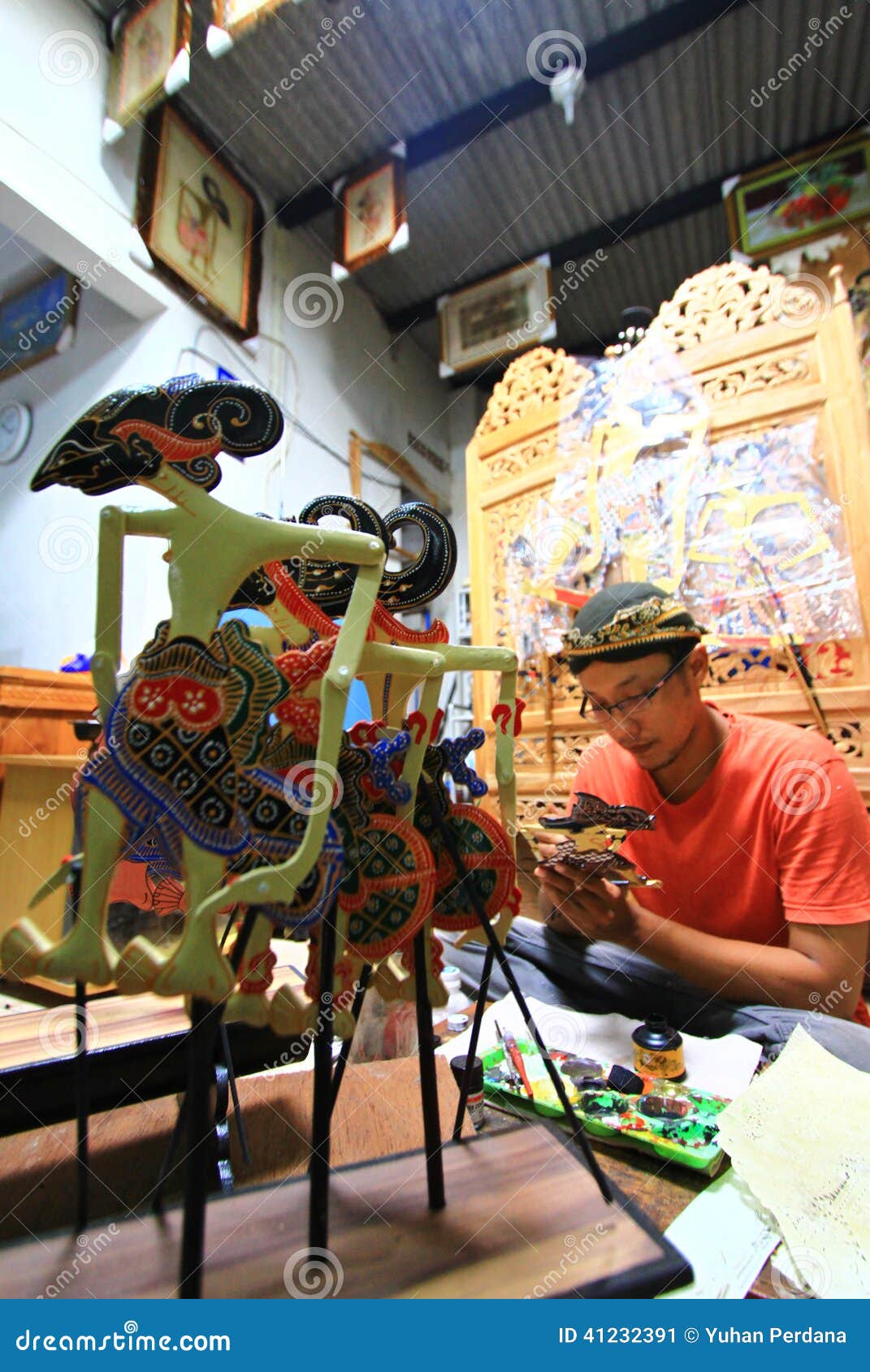 Craft Wayang Puppets editorial photo. Image of paper - 41232391