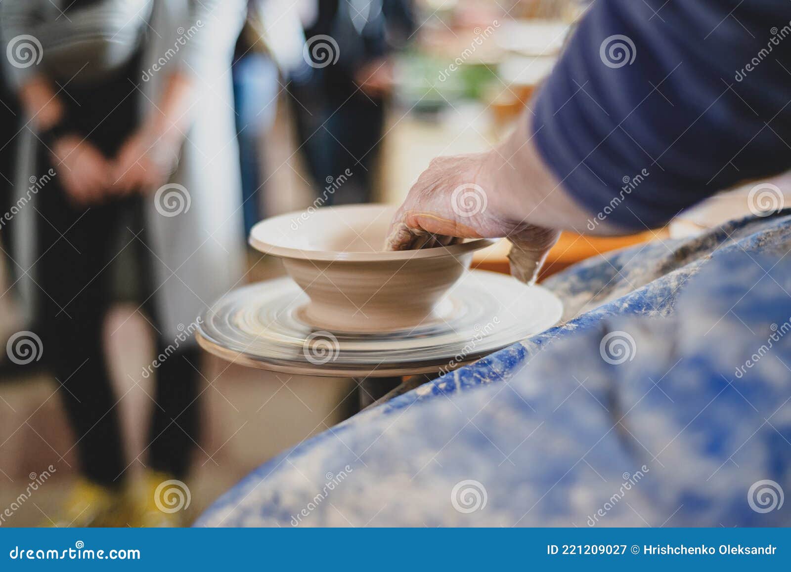 The Craftsman Makes Pottery. Clay Plates Stock Image - Image of craft ...