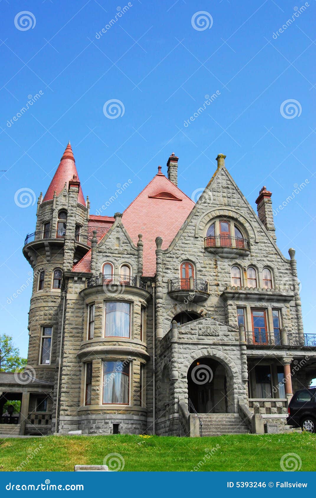 Craigdarroch castle stock photo. Image of roof, canada - 5393246