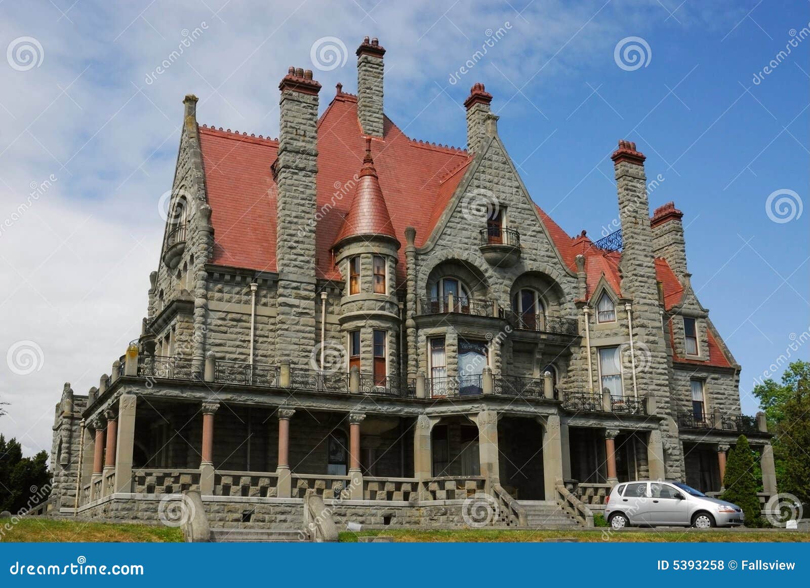 Craigdarroch castle stock photo. Image of chimney, colorful - 5393258