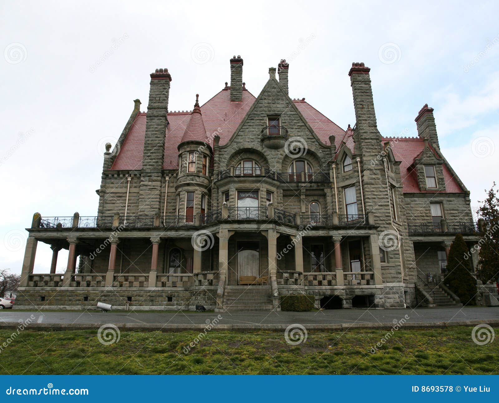 Craigdarroch castle stock photo. Image of craigdarroch - 8693578