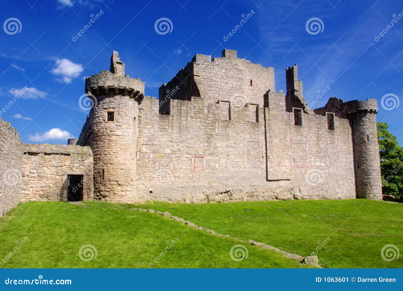 Craigmillar Castle - Scotland Stock Image - Image of mary, scotland ...