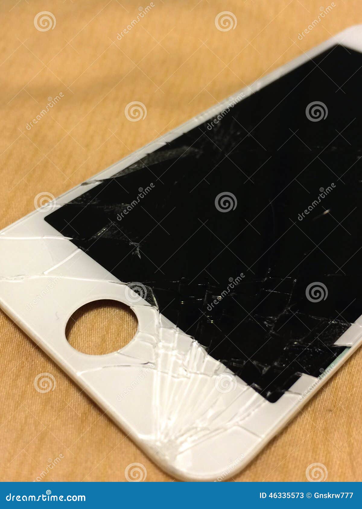 Craking phone stock image. Image of craking, cracking - 46335573