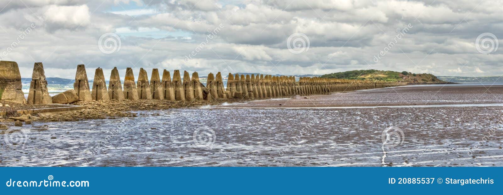 Cramond Causeway stock image. Image of island, eilean - 20885537