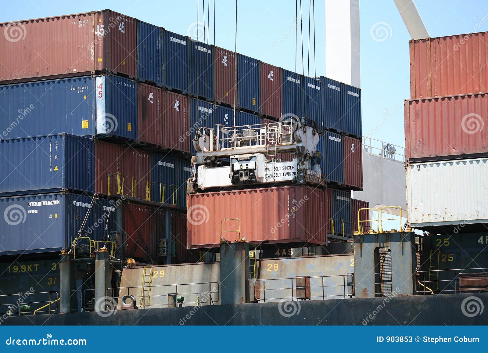 Crane stock image. Image of crate, freight, delivery, industrial - 903853