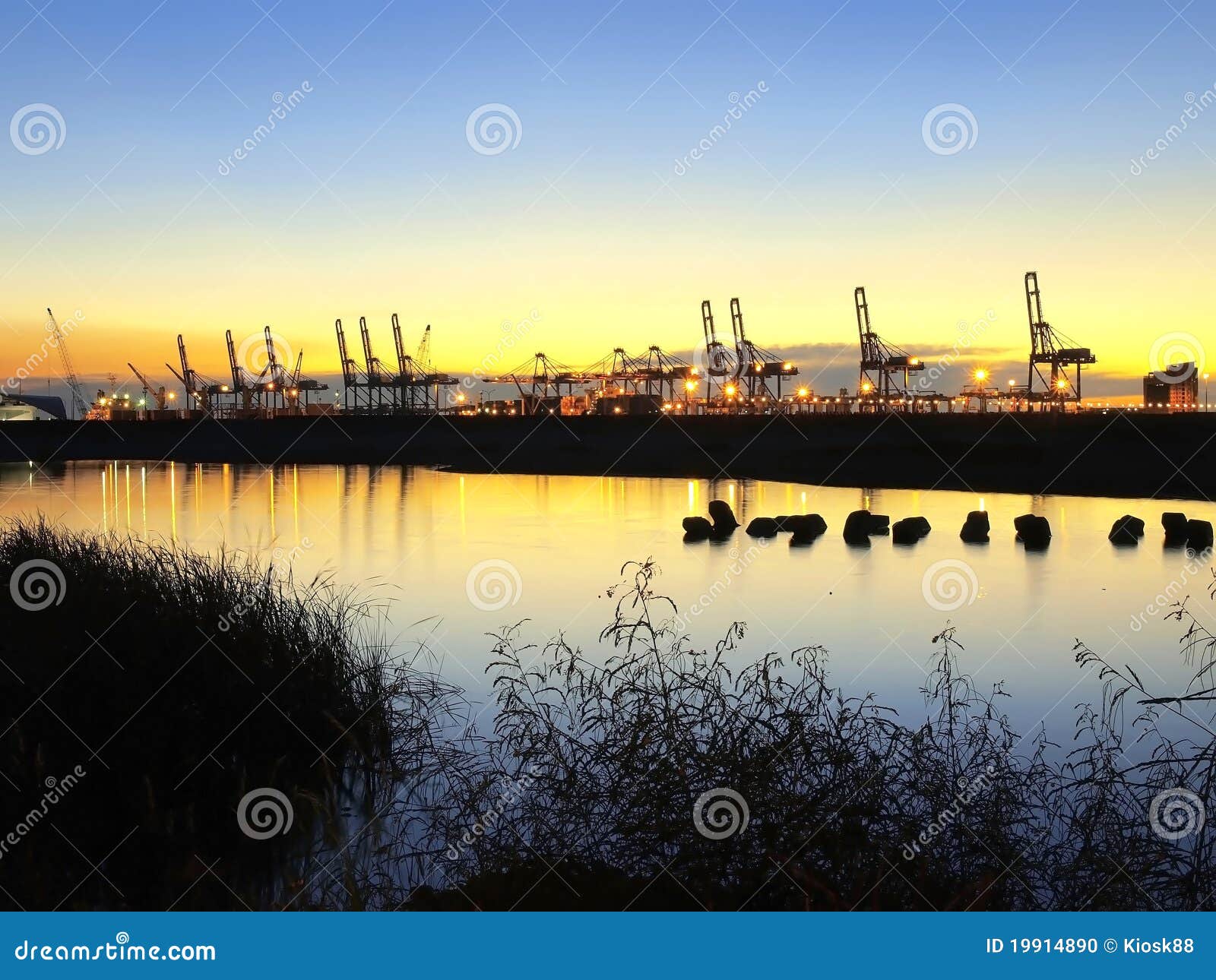 Crane in cargo wharf stock photo. Image of gulf, coast - 19914890