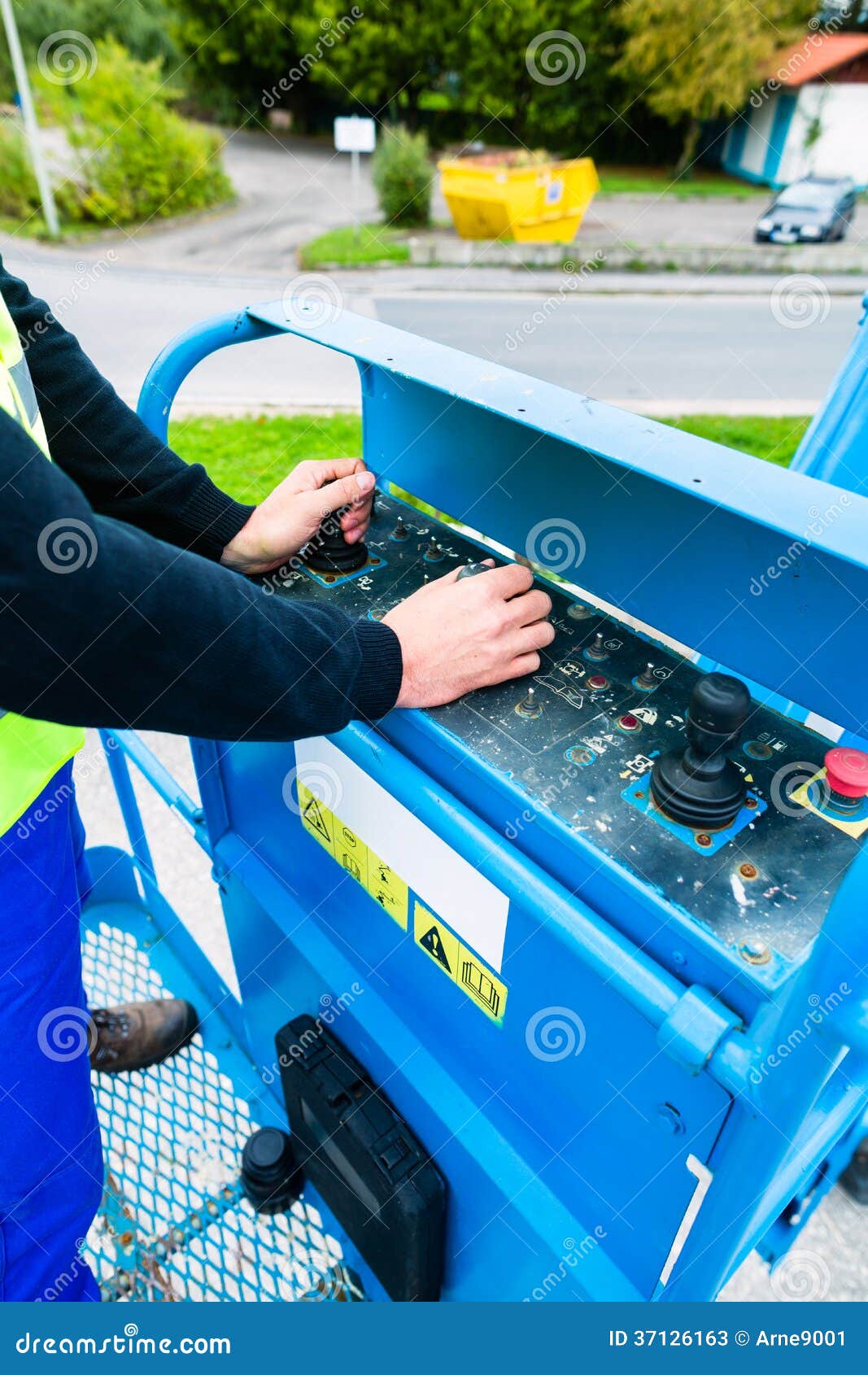 Crane Driver Driving Hydraulic Lifting Ramp with Control Desk Stock ...