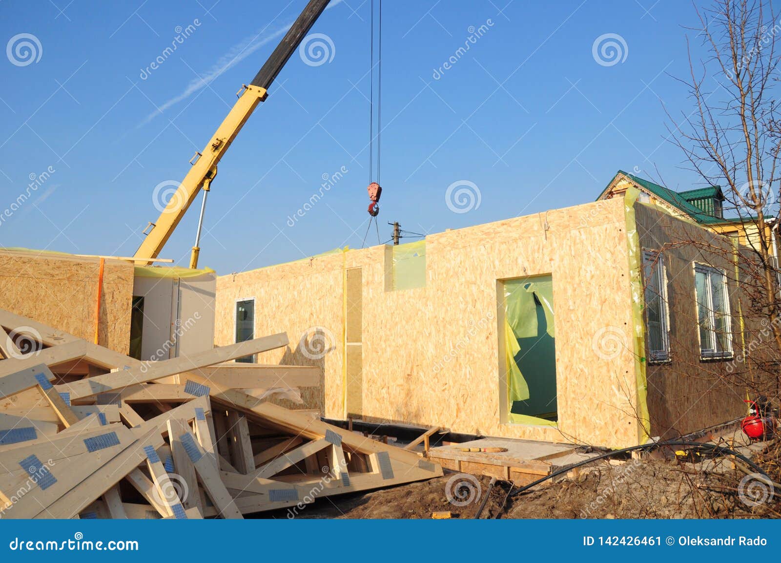 Crane Install SIP Panels for Frame House Construction Stock Image ...