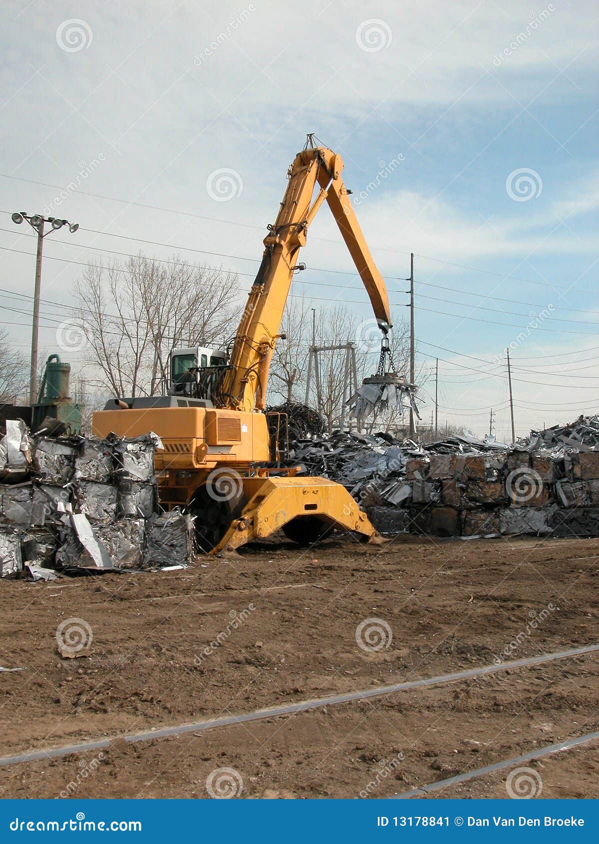 Crane with magnet stock image. Image of environmental - 13178841